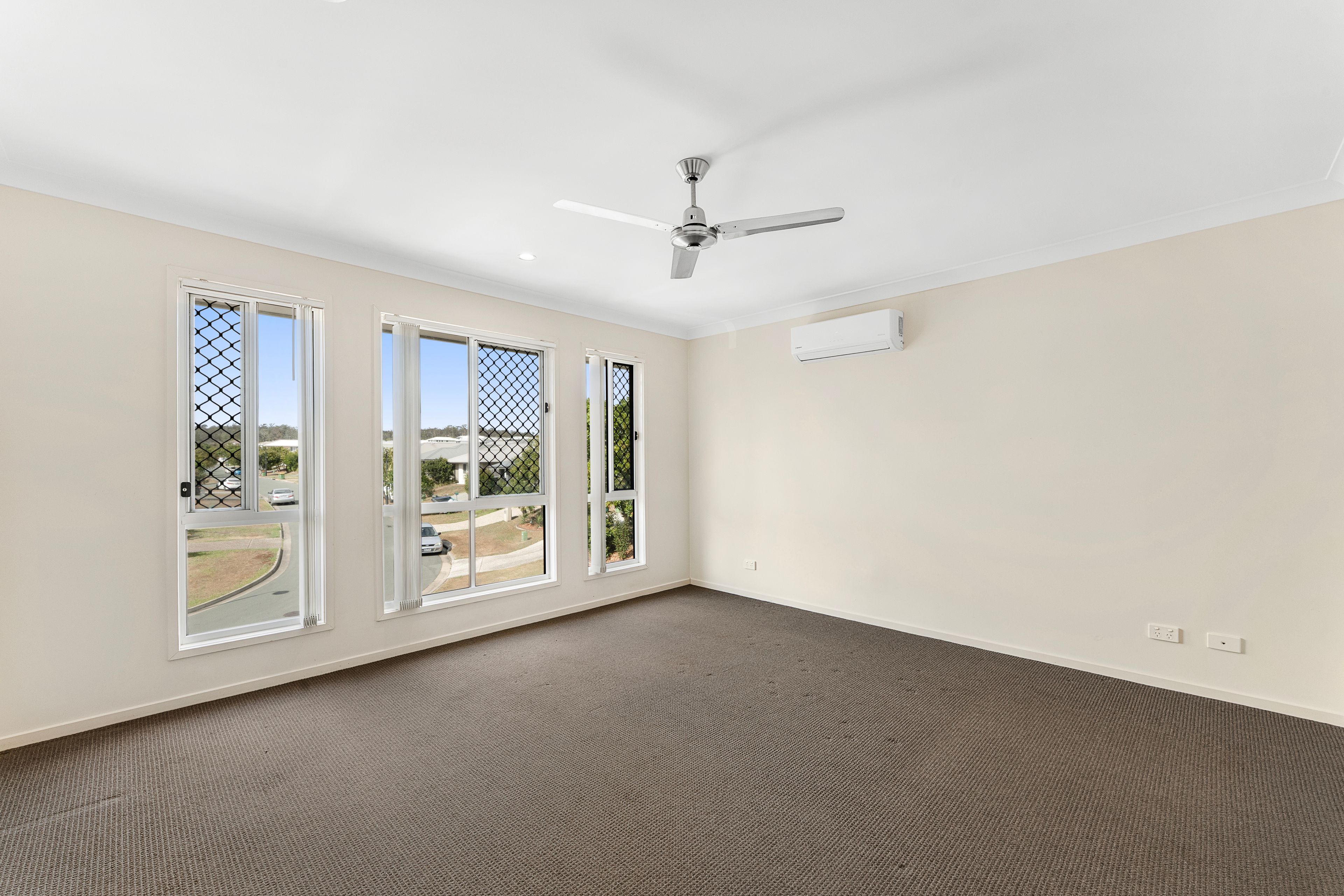 21 Flora Terrace, Pimpama, QLD 4209 - Leased House - Ray White Alliance
