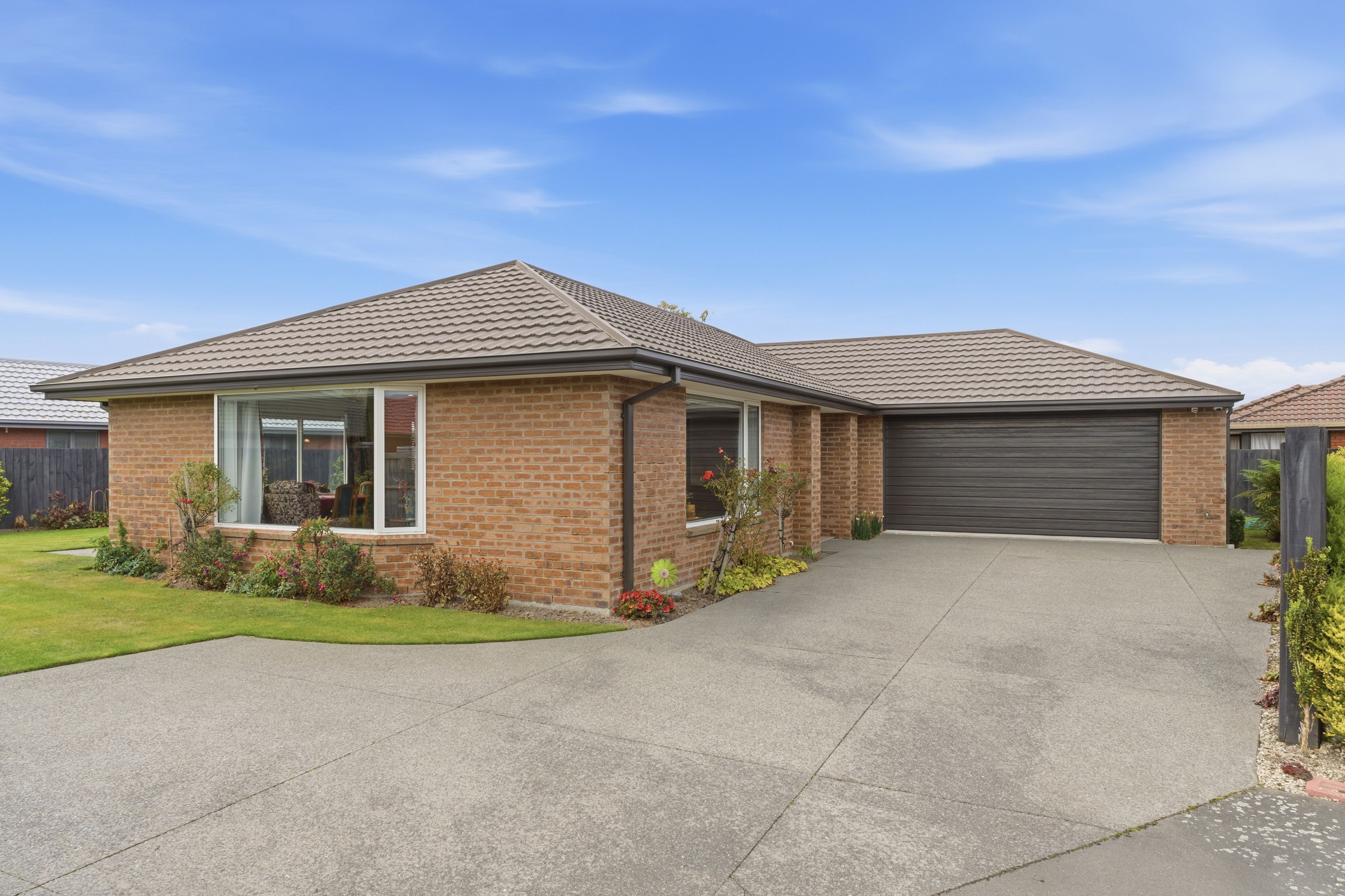 Ray White Addington