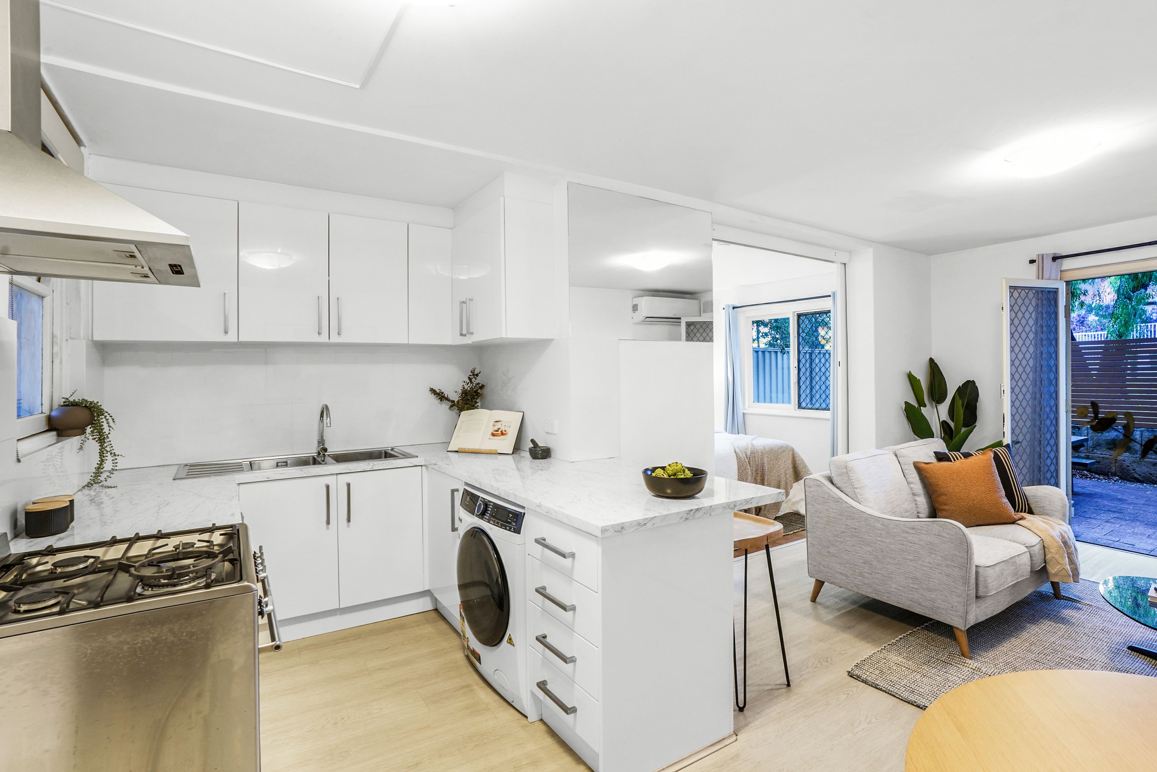 4/583 William Street, Mount Lawley, WA 6050 - Sold Apartment - Ray ...