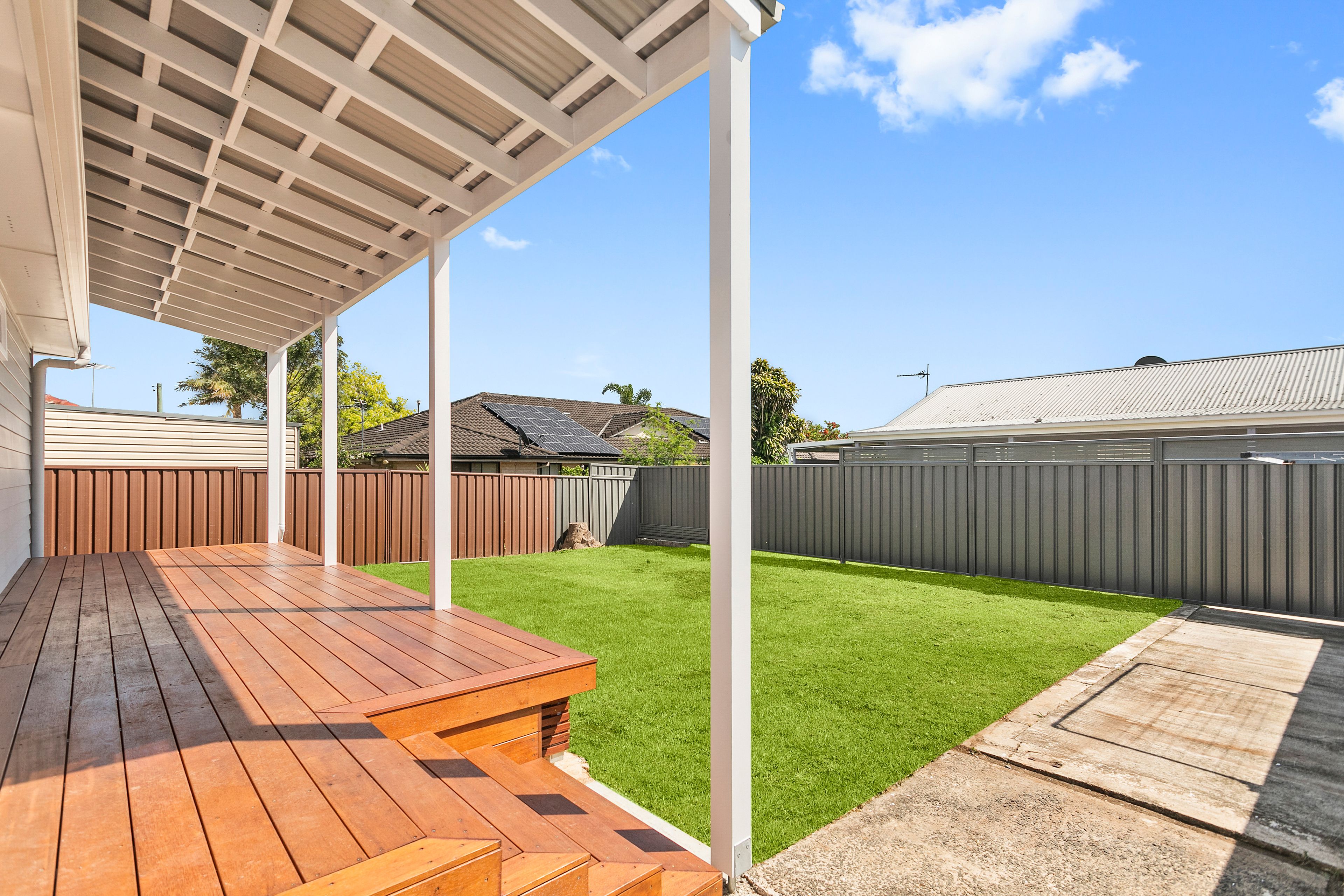 80 Parkes Street, Oak Flats, NSW 2529 - Sold House - Ray White South ...