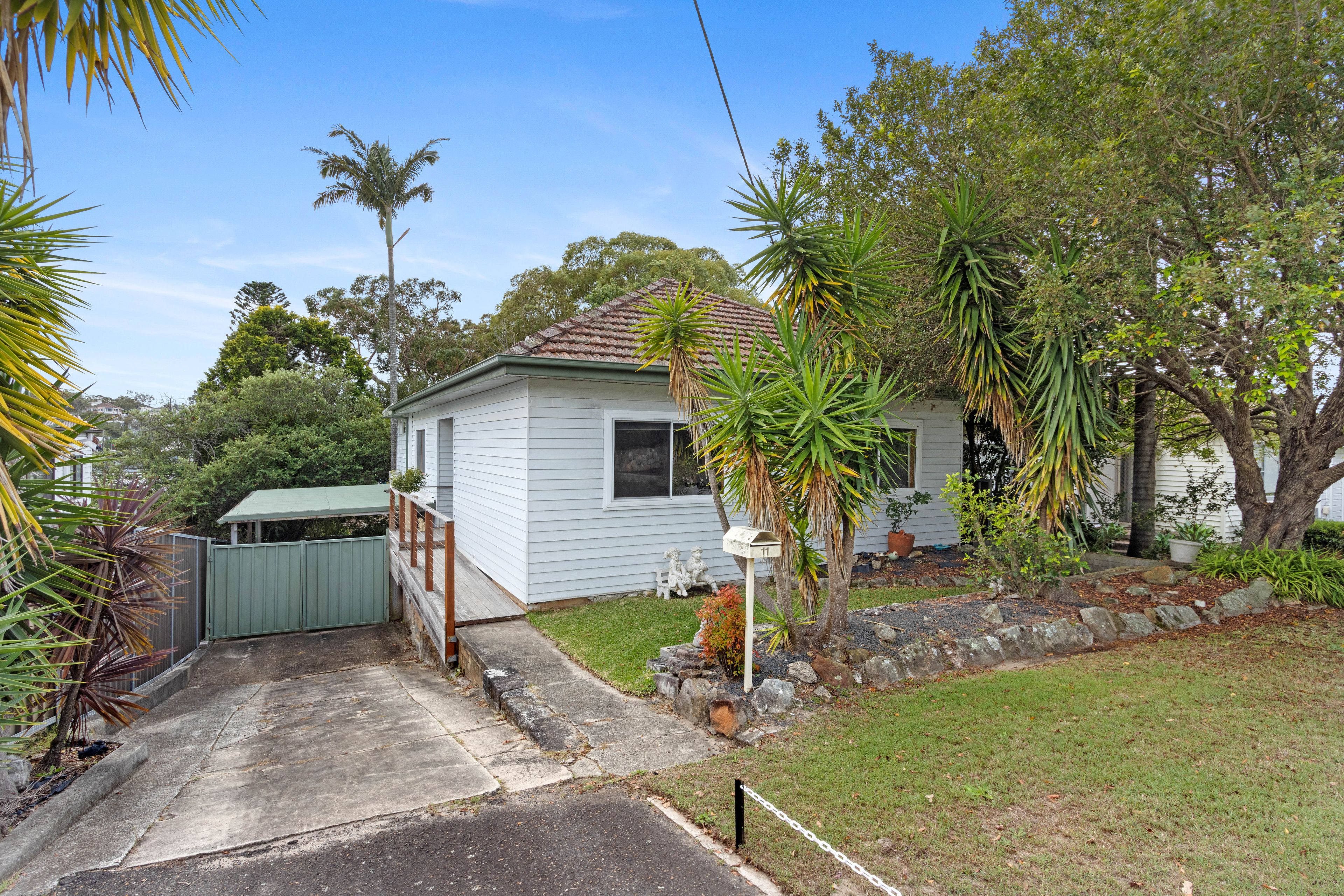 11 Easton Avenue, Sylvania, NSW 2224 - Sold House - Ray White ...