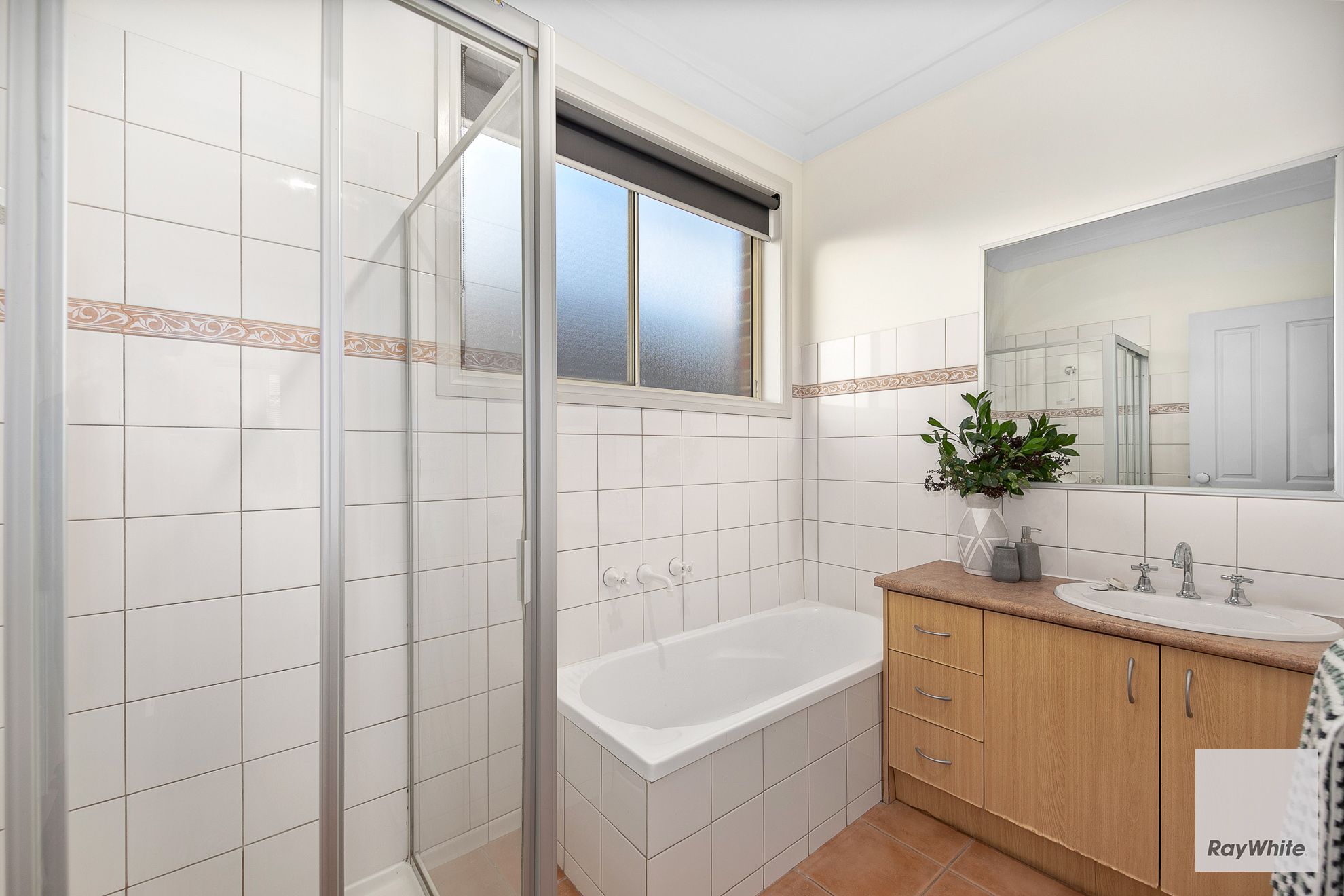 12A Sibyl Court, Keilor Downs, VIC 3038 - Sold House - Ray White ...