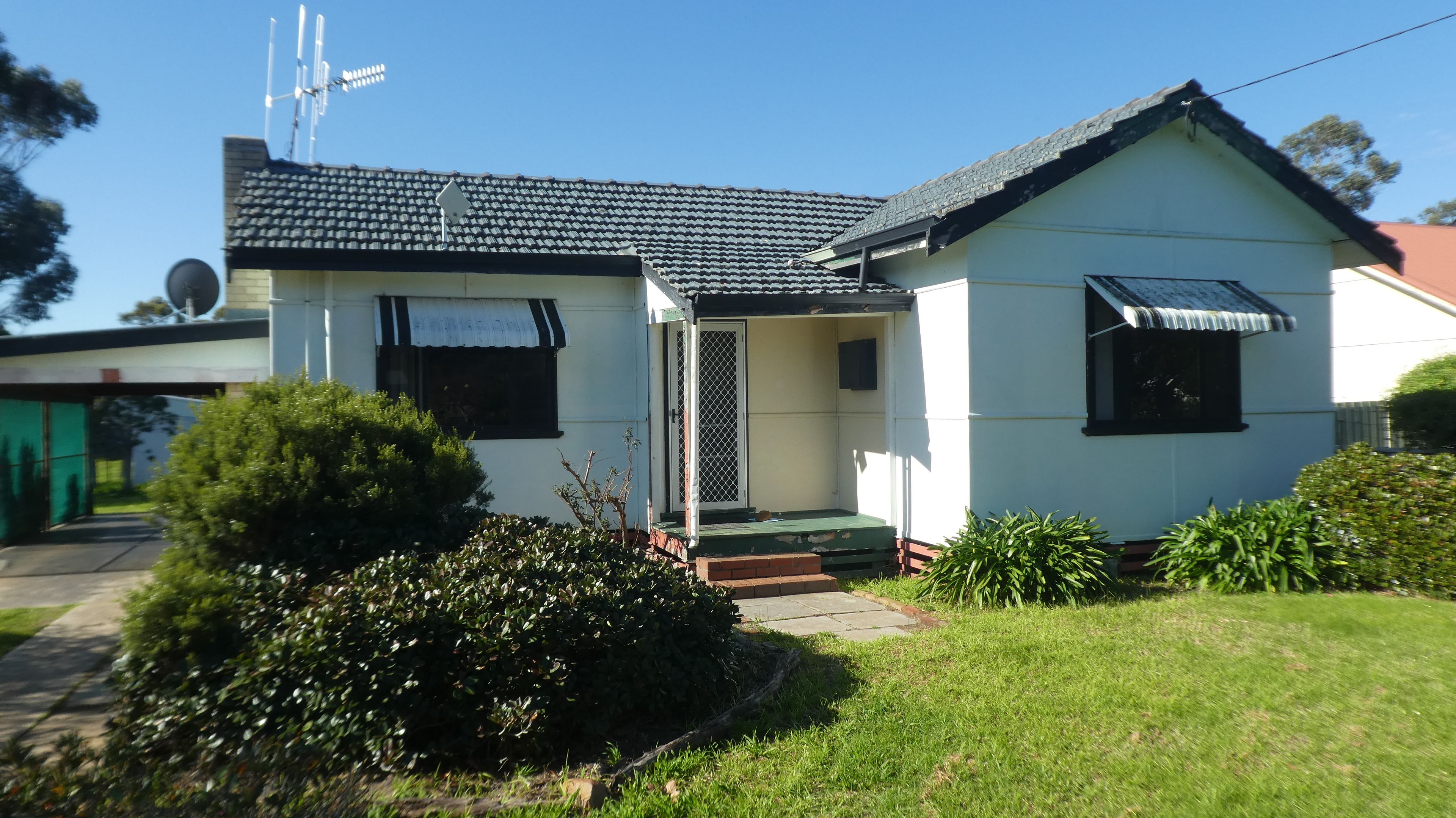 16 Gordon Street, Cranbrook, WA 6321 - Leased House - Ray White Crofts ...