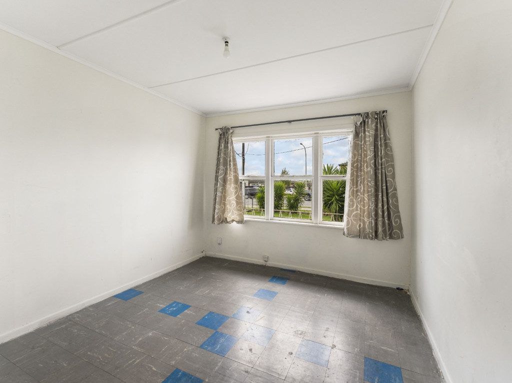 73 Manuroa Road, Takanini, Papakura 2112 - Leased House - Ray White ...