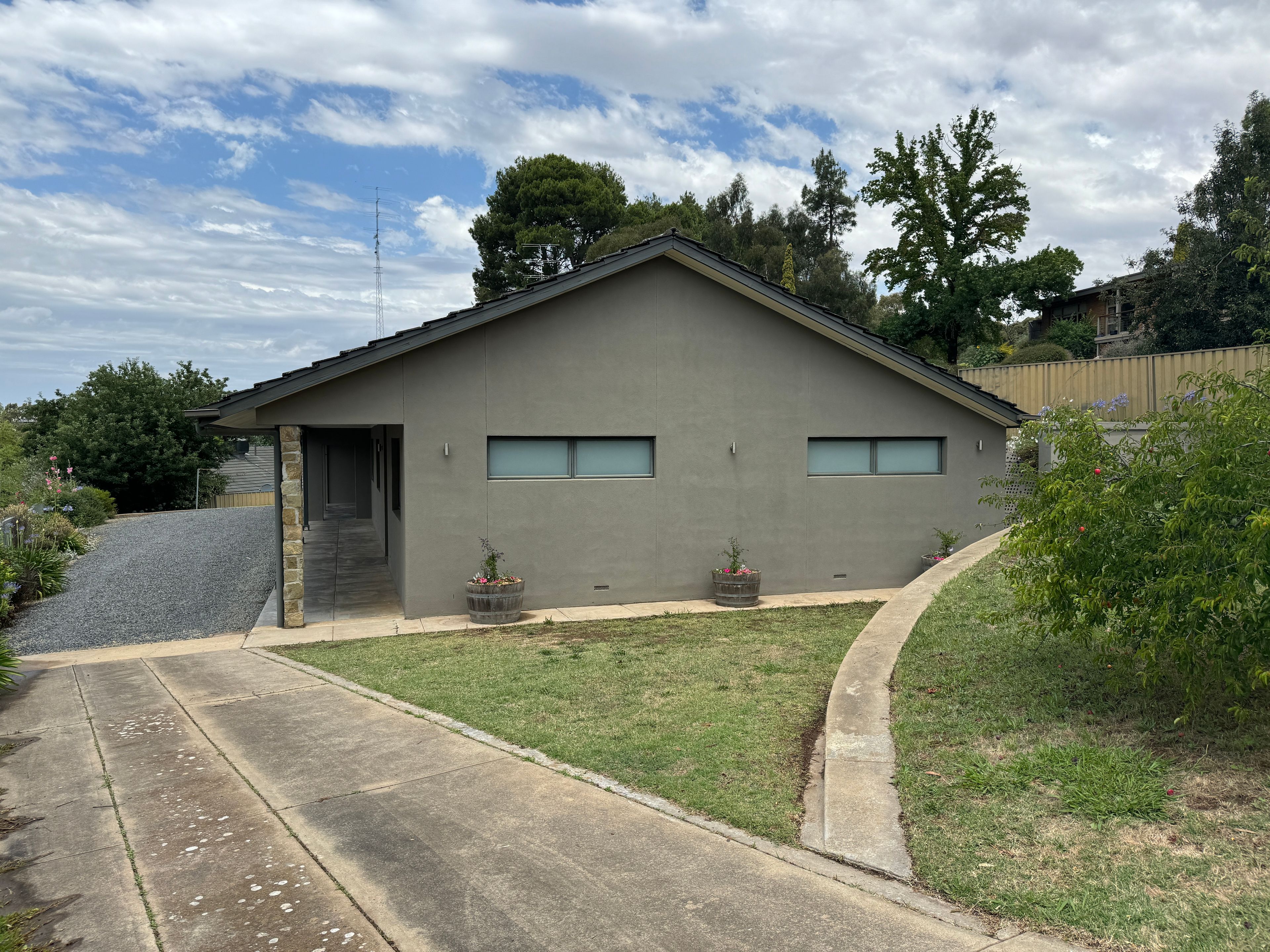 Ray White Clare Valley