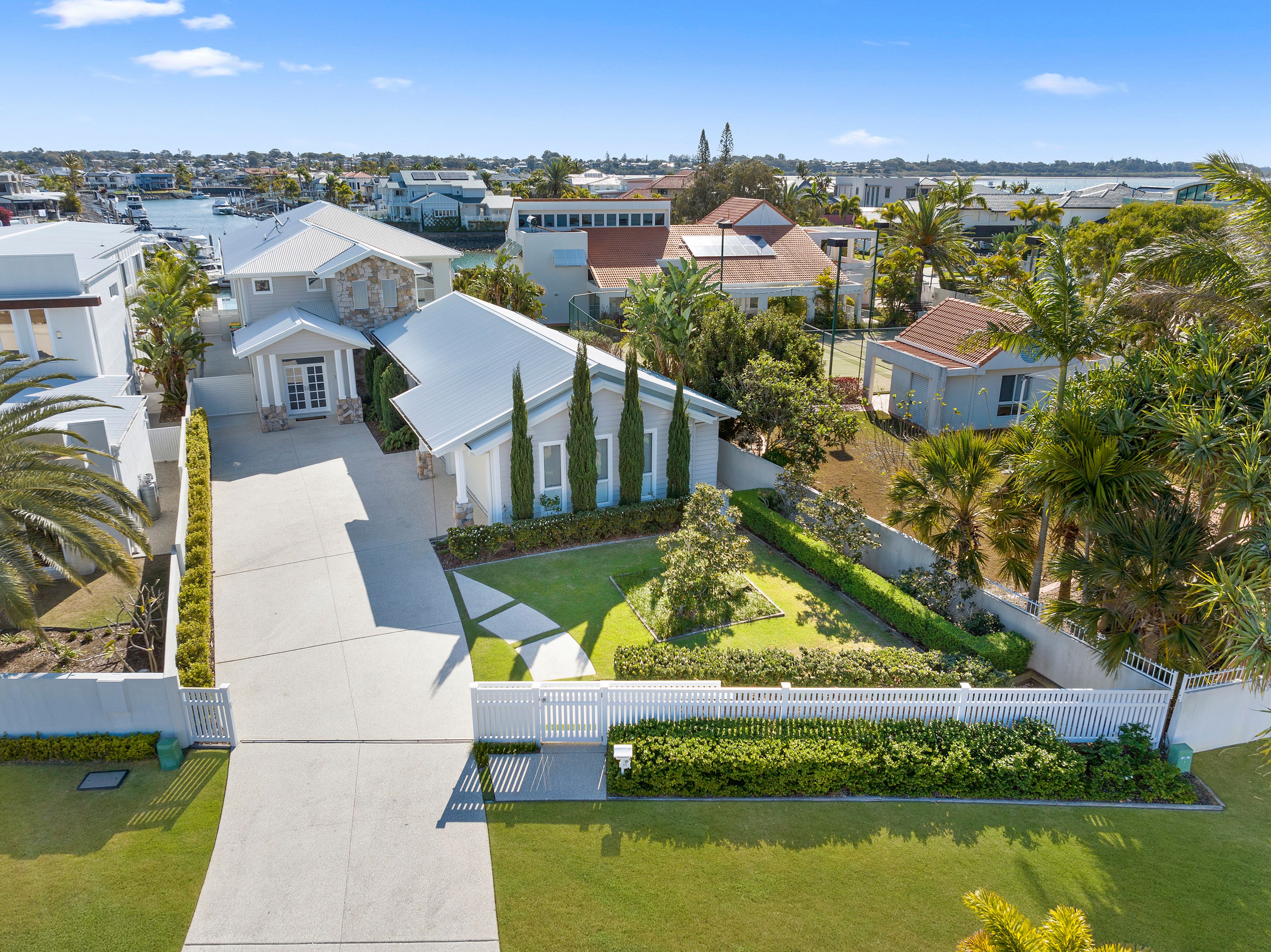 35 Sentinel Court, Raby Bay, QLD 4163 - Sold House - Ray White Ascot