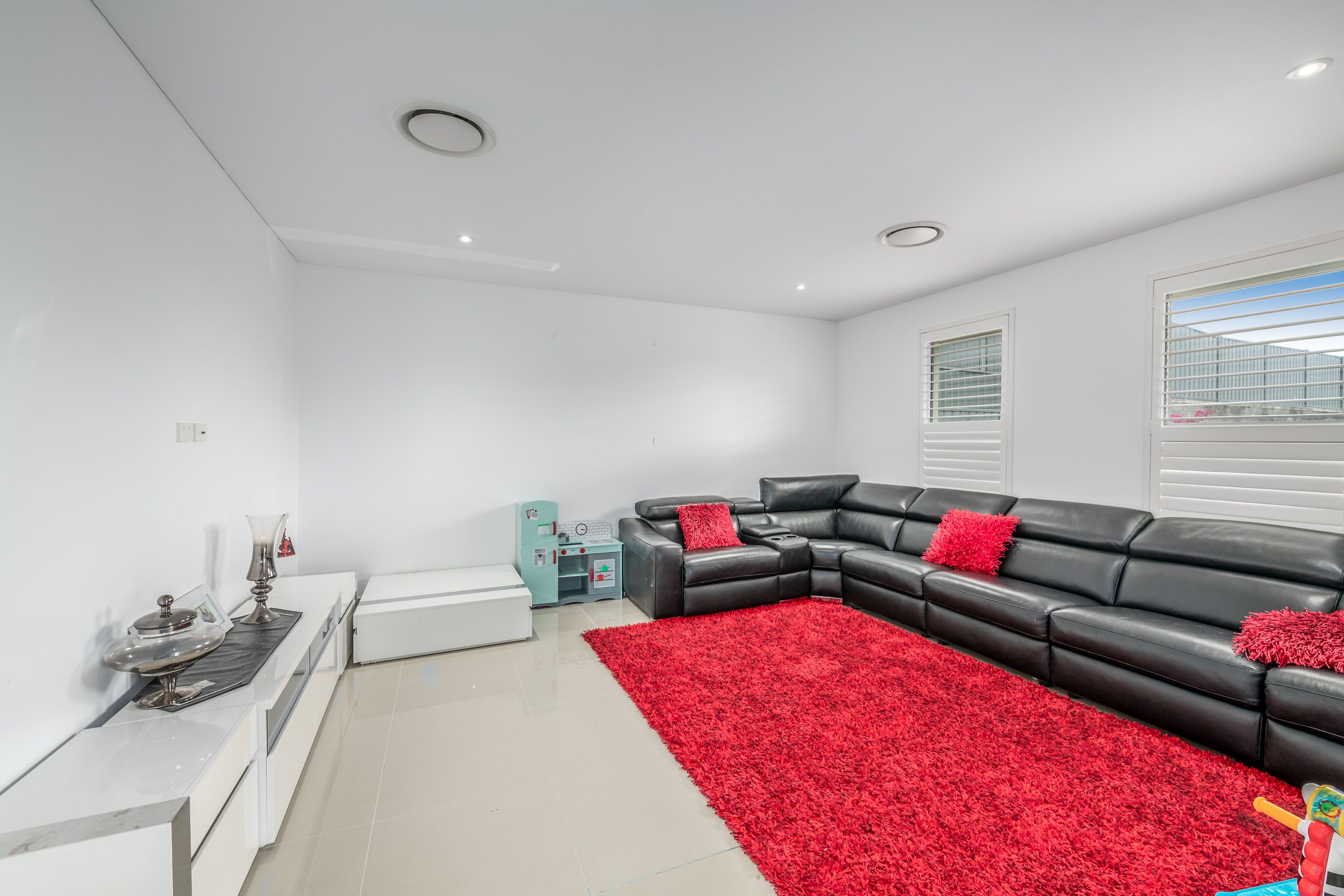 22 Raleigh Street, Cameron Park, NSW 2285 - Leased House - Ray White ...