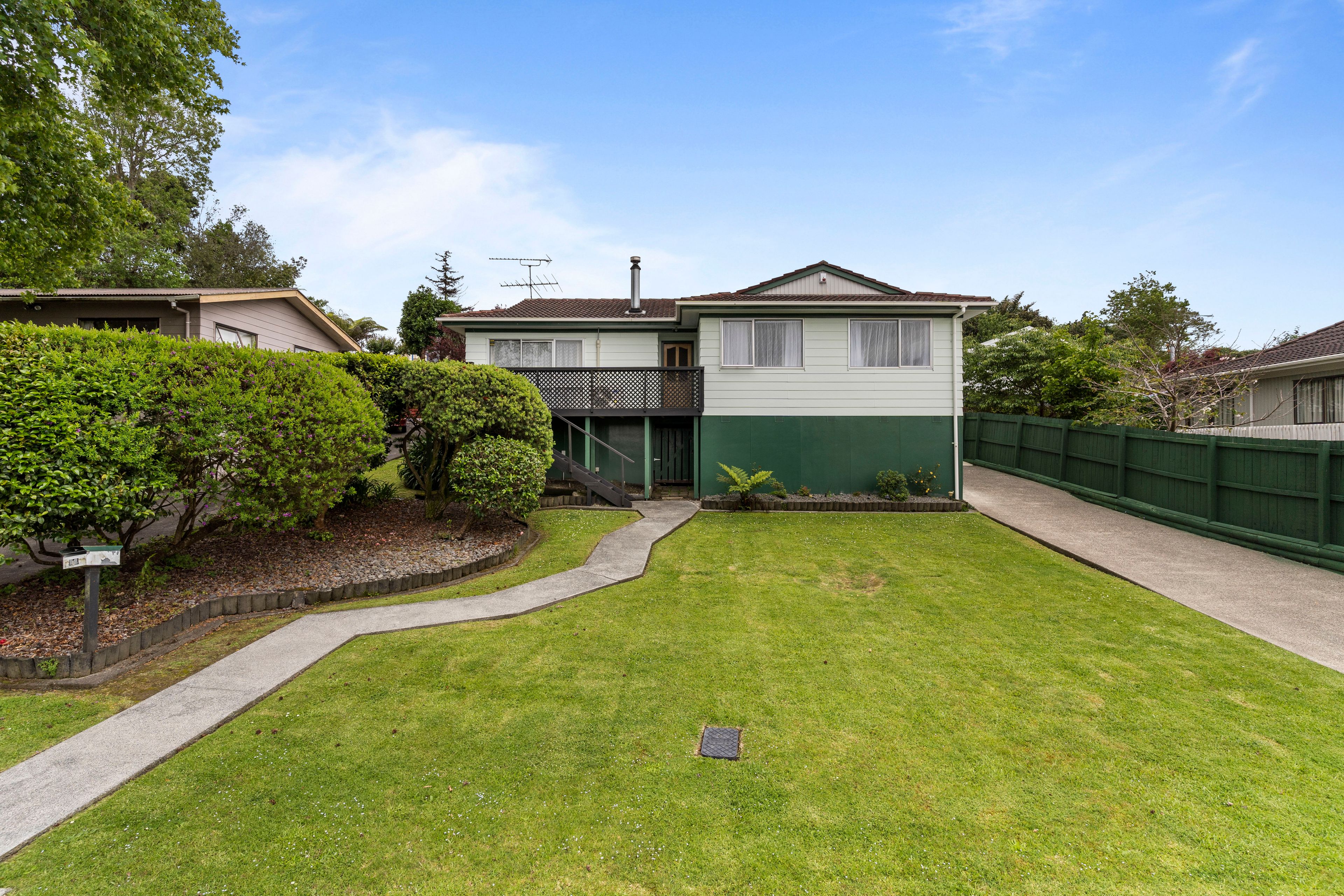 44 Bellfield Road, Opaheke, Papakura 2113 - Sold House - Ray White Takanini