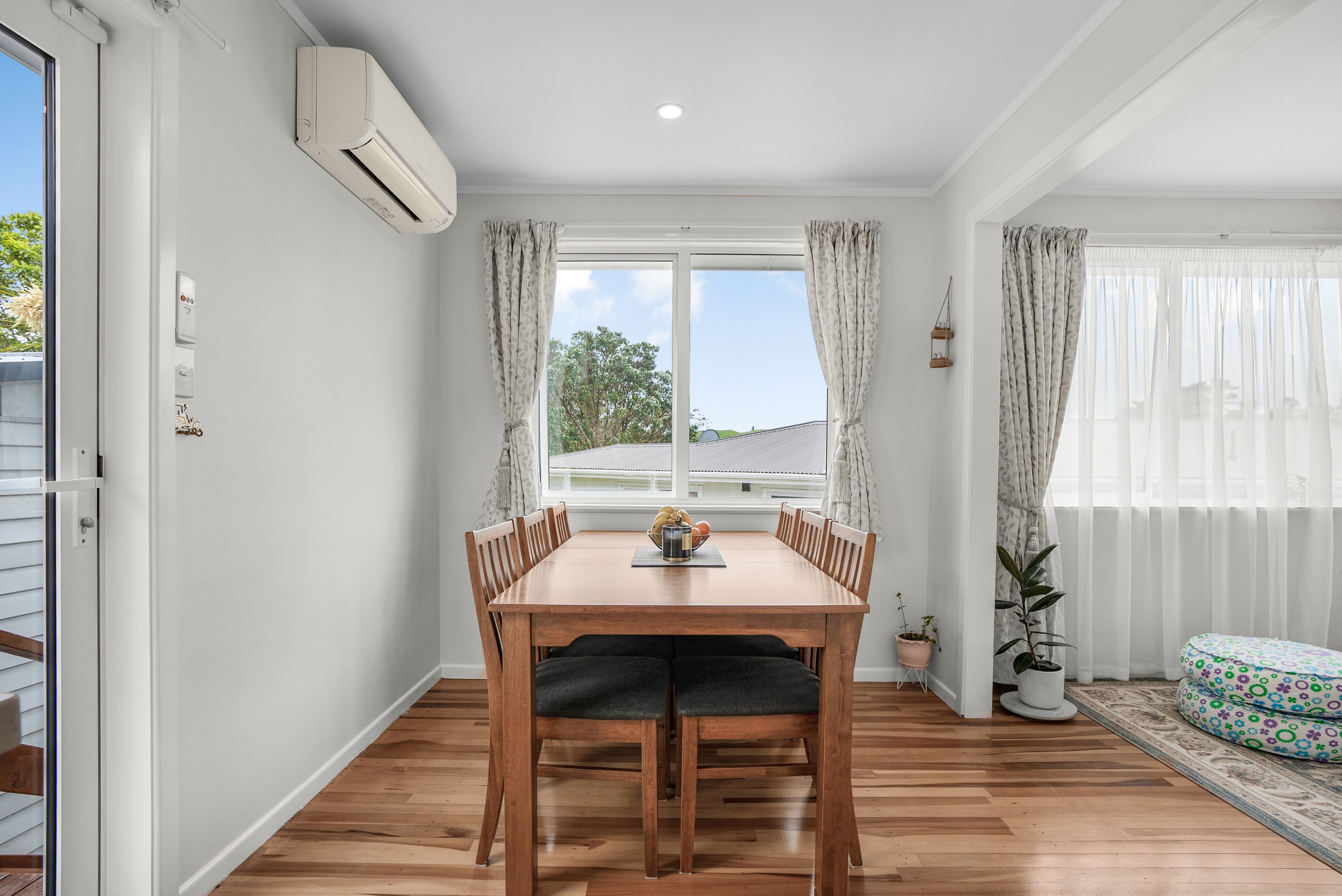 63 Mark Avenue, Paparangi, Wellington City 6037 - Sold House - Ray ...