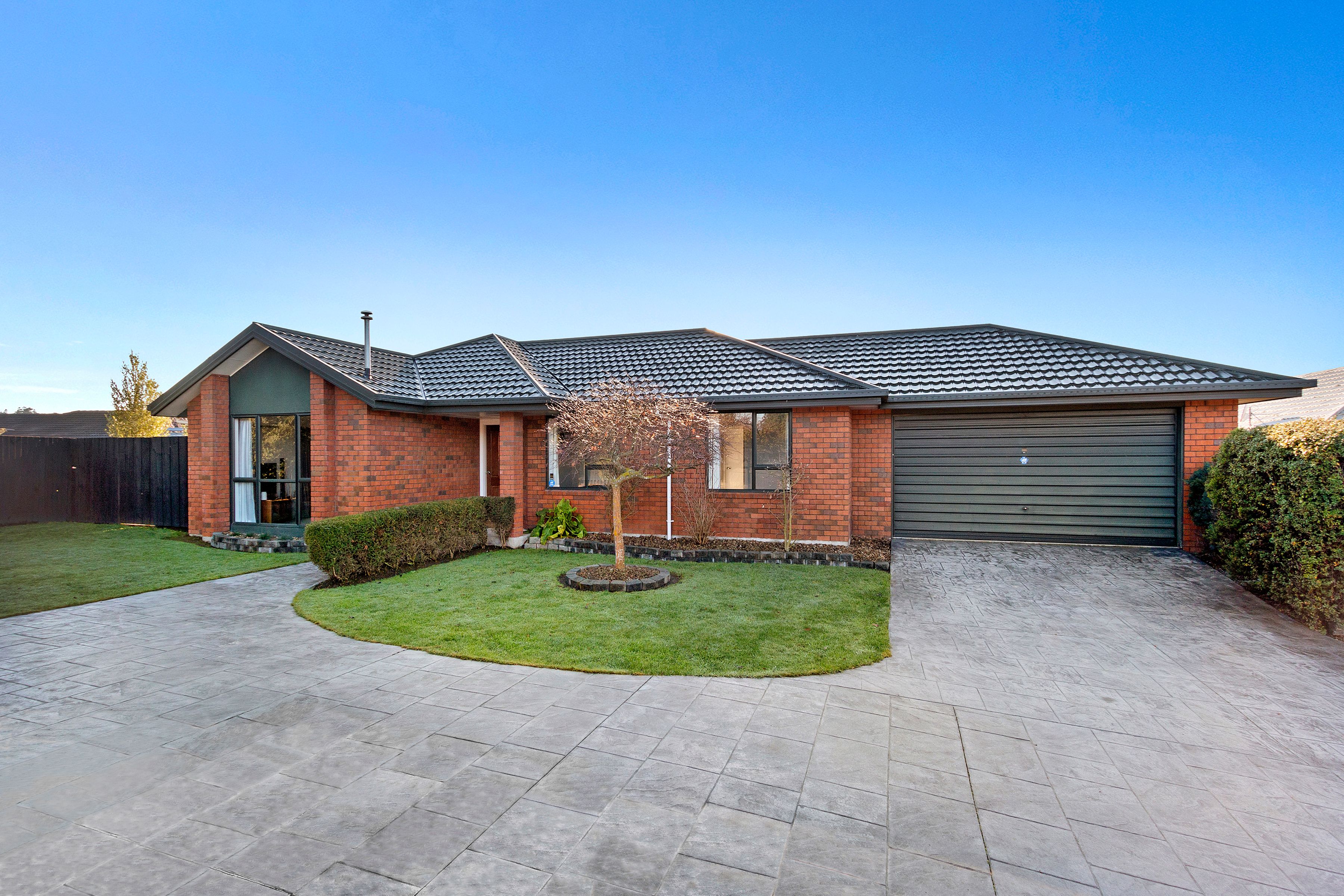 6a Paget Drive, Woodend, Waimakariri District 7610 - Sold House - Ray ...