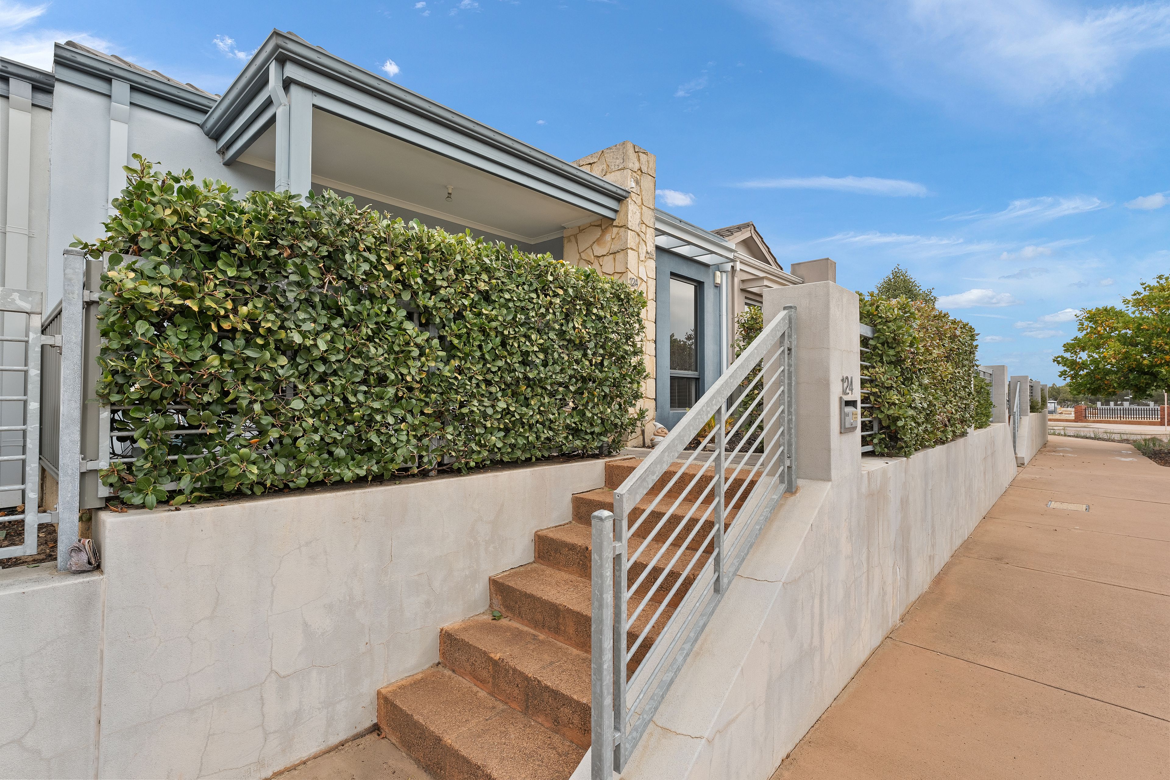 124 Mead Street, Byford, WA 6122 - Sold House - Ray White Rockingham ...