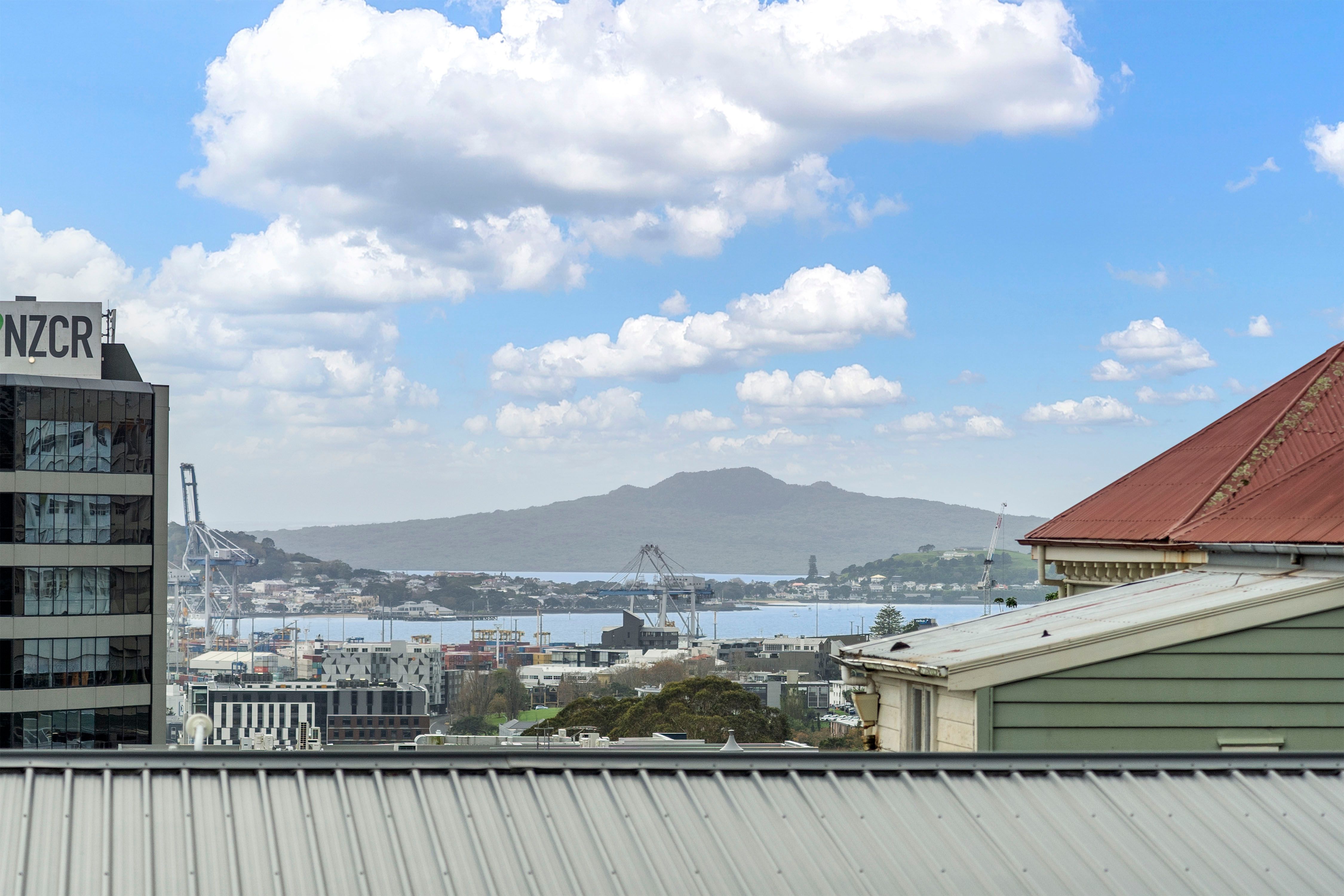 1F/127 Grafton Road, Grafton, Auckland City 1010 - Sold Apartment - Ray ...