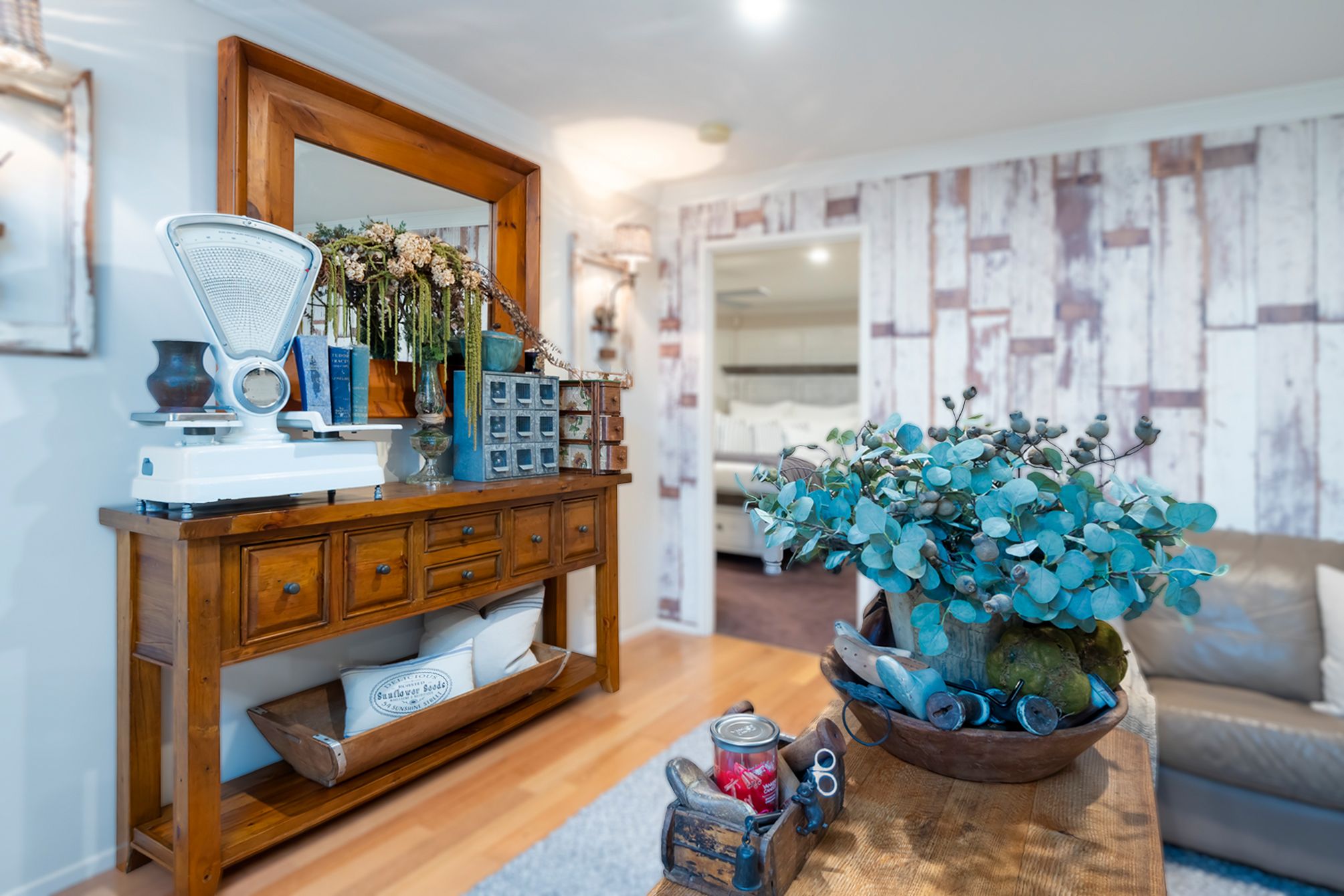 66 Laricina Circuit, Forest Lake, QLD 4078 - Sold House - Ray White ...