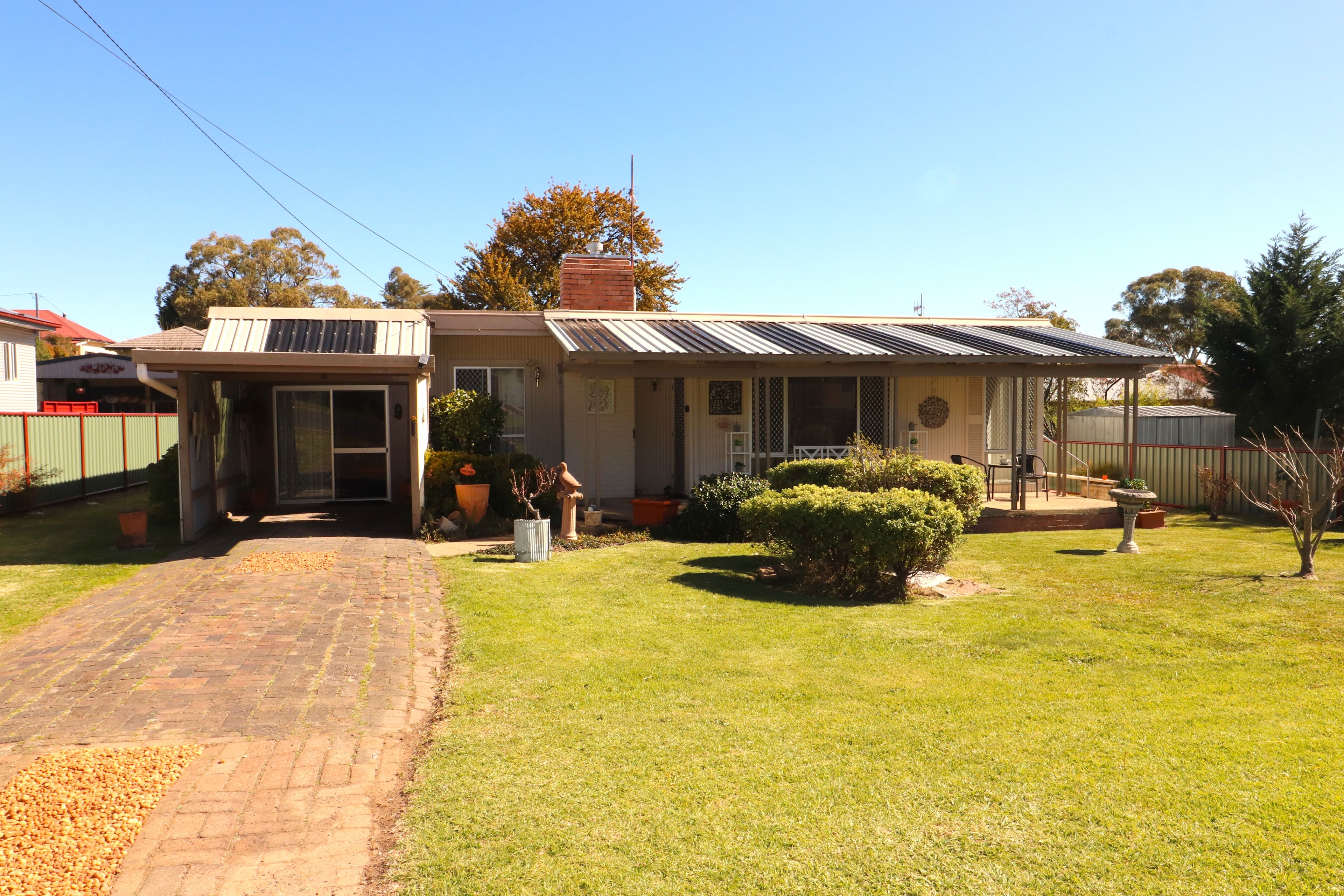 4 Clarke Street, Glen Innes, NSW 2370 - Sold House - Ray White Glen Innes