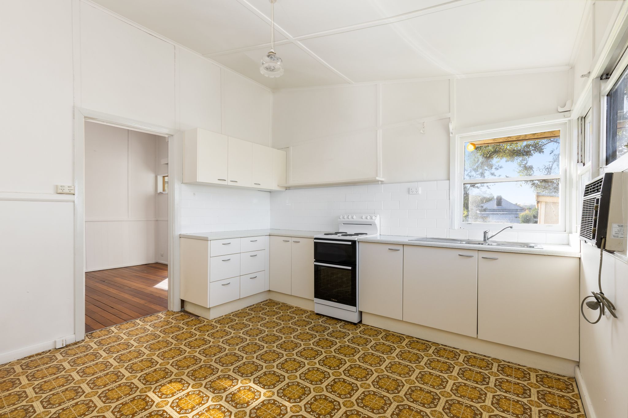 83 Eloiza Street, Dungog, NSW 2420 - House for Rent - Ray White Rural ...