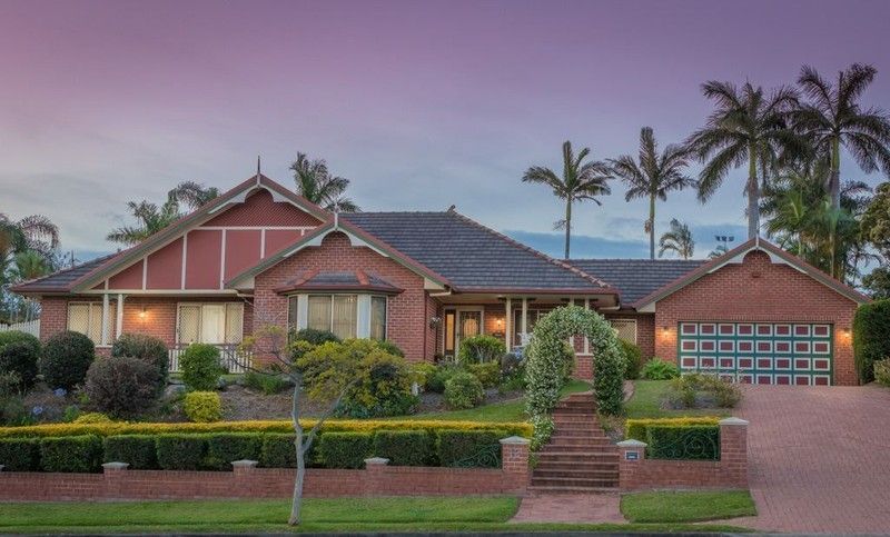 12 Castle Hill Drive, Murrumba Downs, QLD 4503 - Leased House - Ray ...