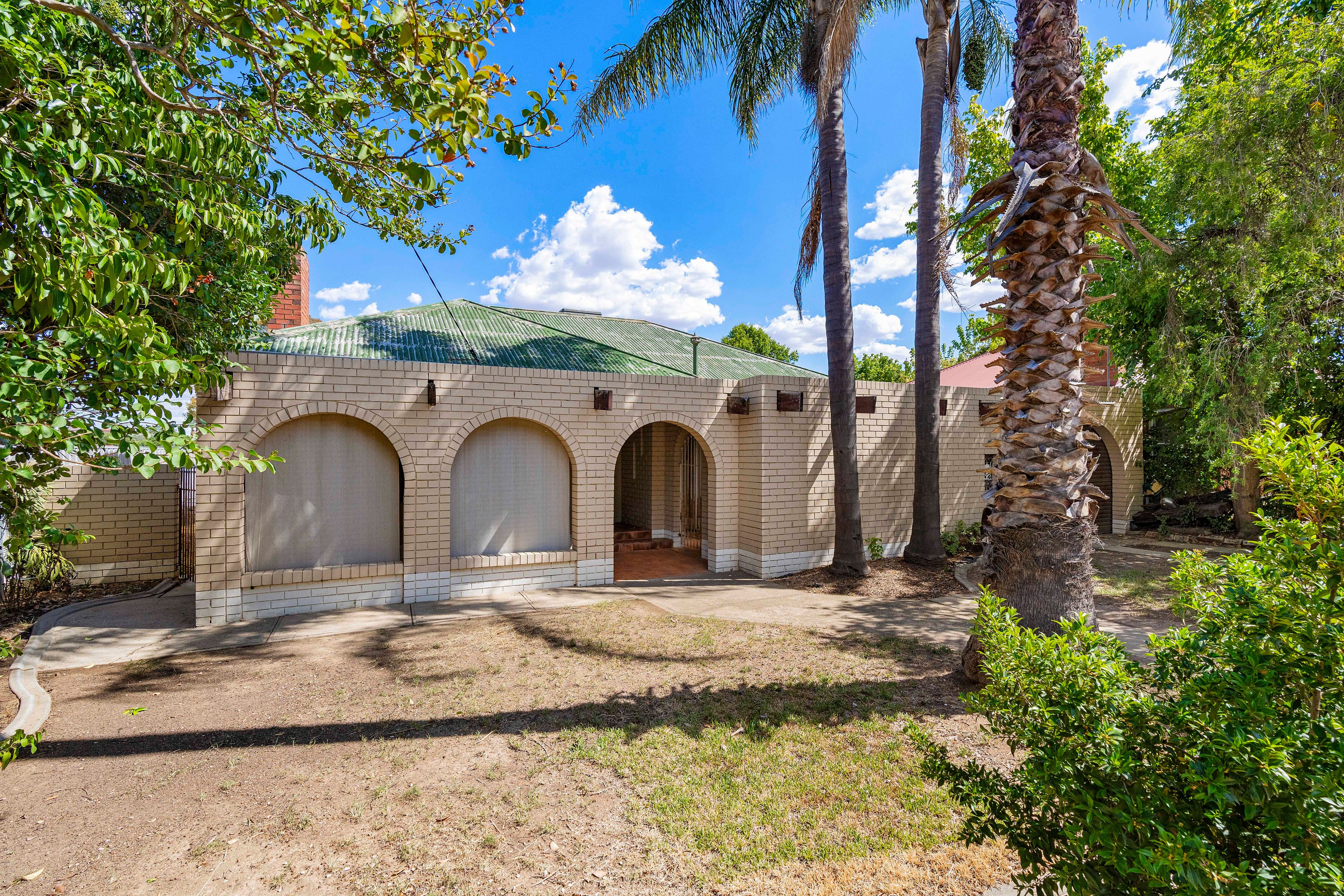 24 Spring Street, Wagga Wagga, NSW 2650 - Sold House - Ray White Wagga ...