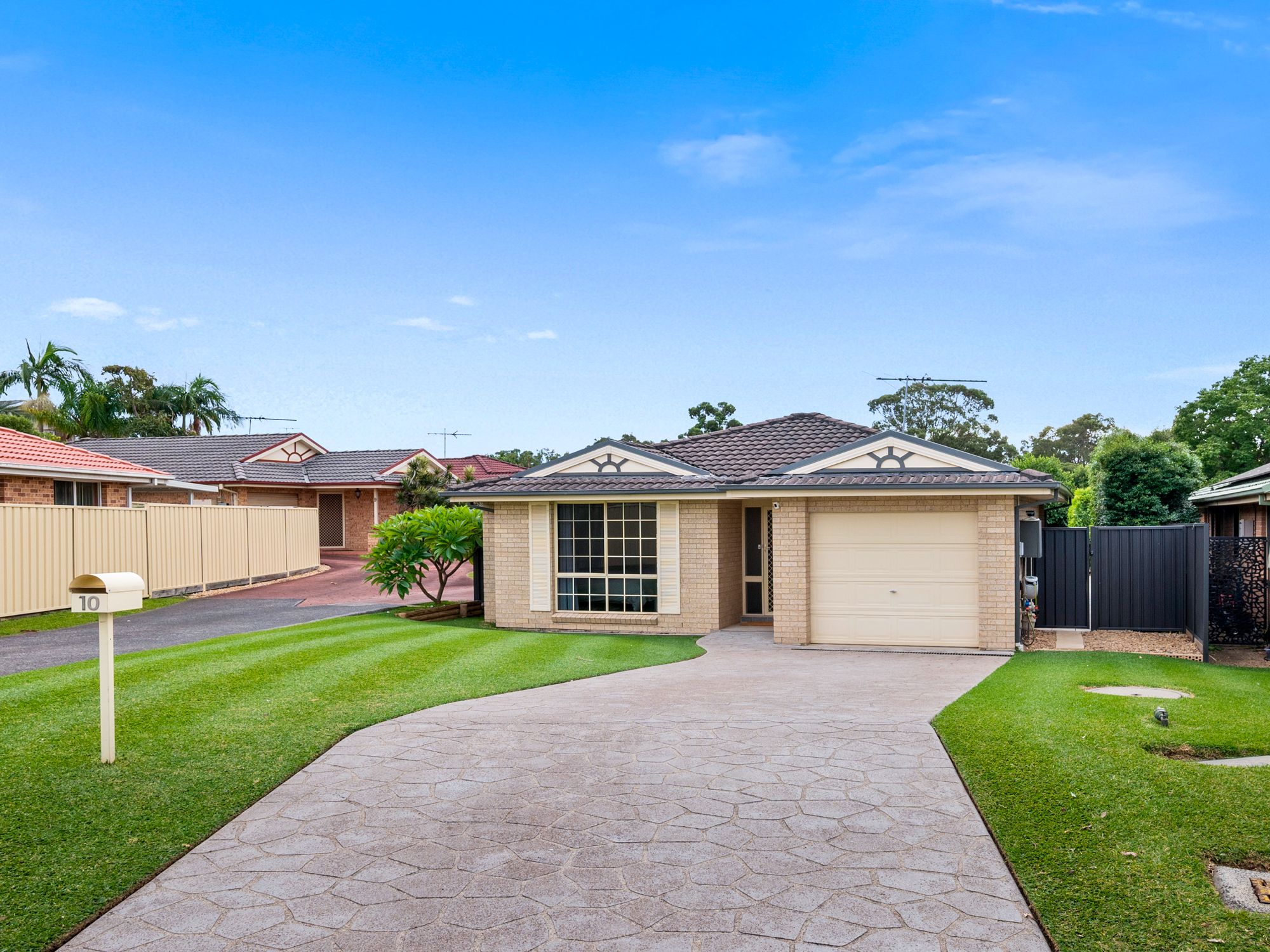 10 Britten Close, Cranebrook, NSW 2749 - Sold House - Ray White Nepean ...