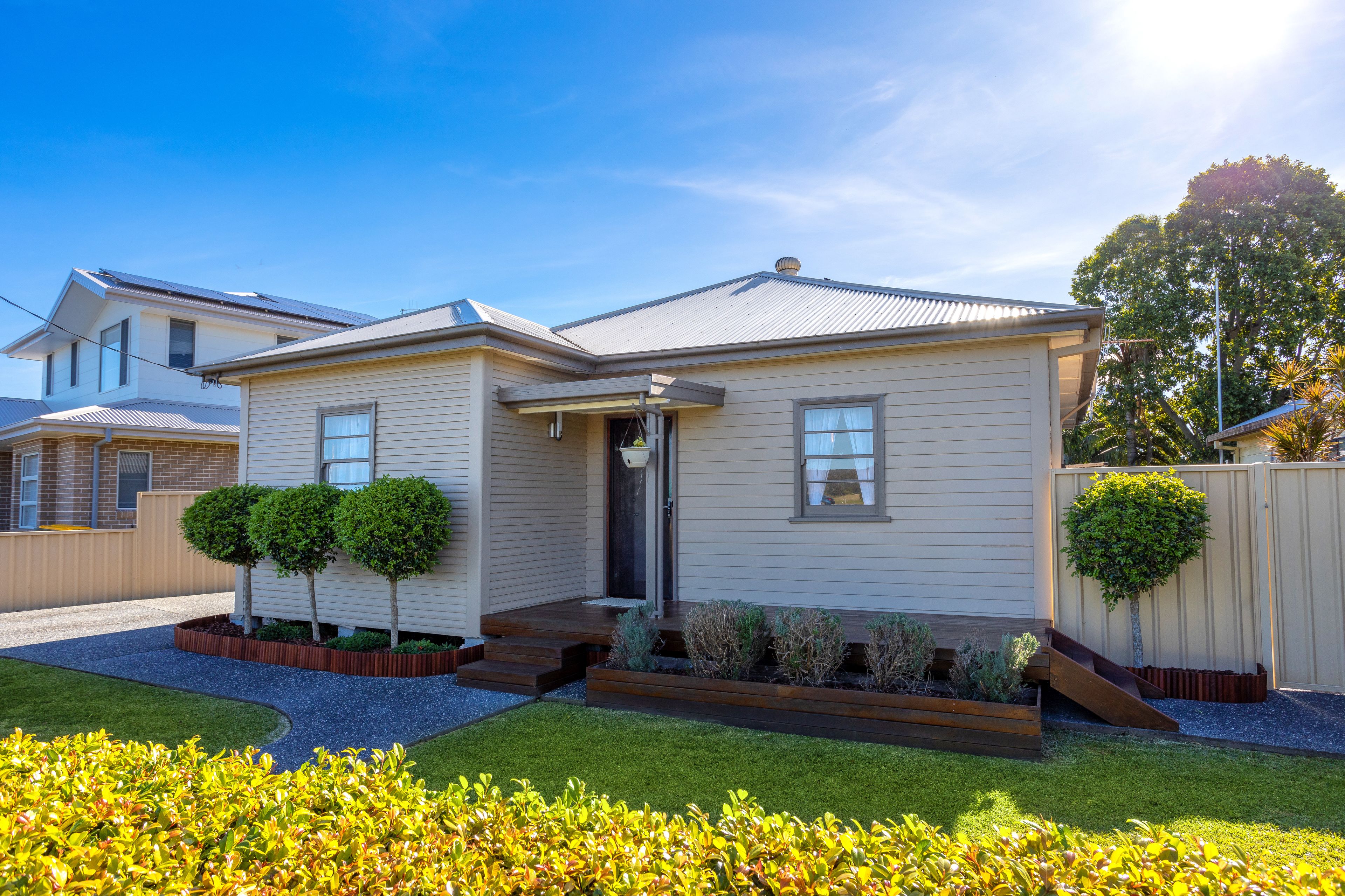 111 Edinburgh Drive, Taree, NSW 2430 - Sold House - Ray White Manning ...