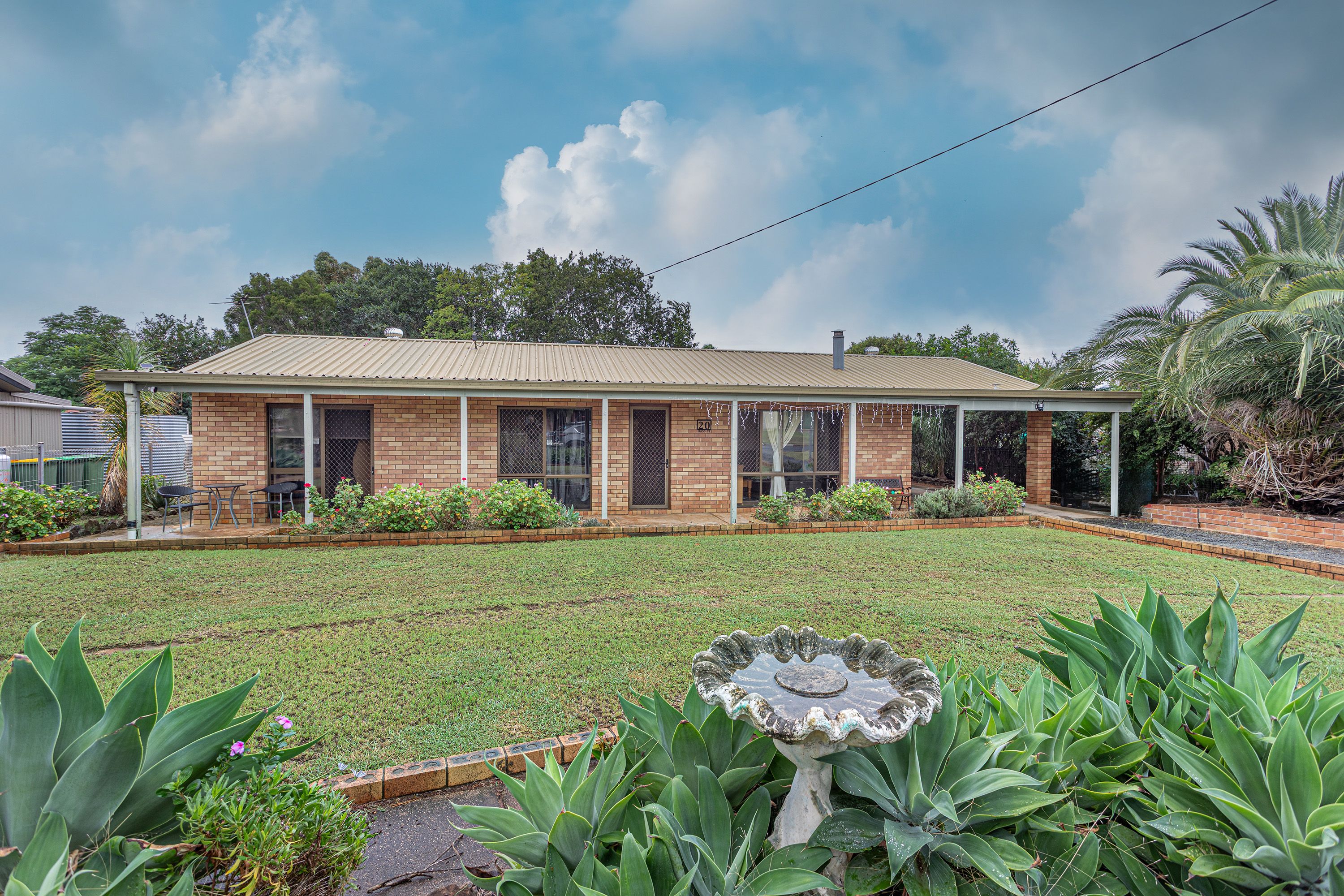 20 Hass Street, Oakey, QLD 4401 - Sold House - Ray White Rural Oakey