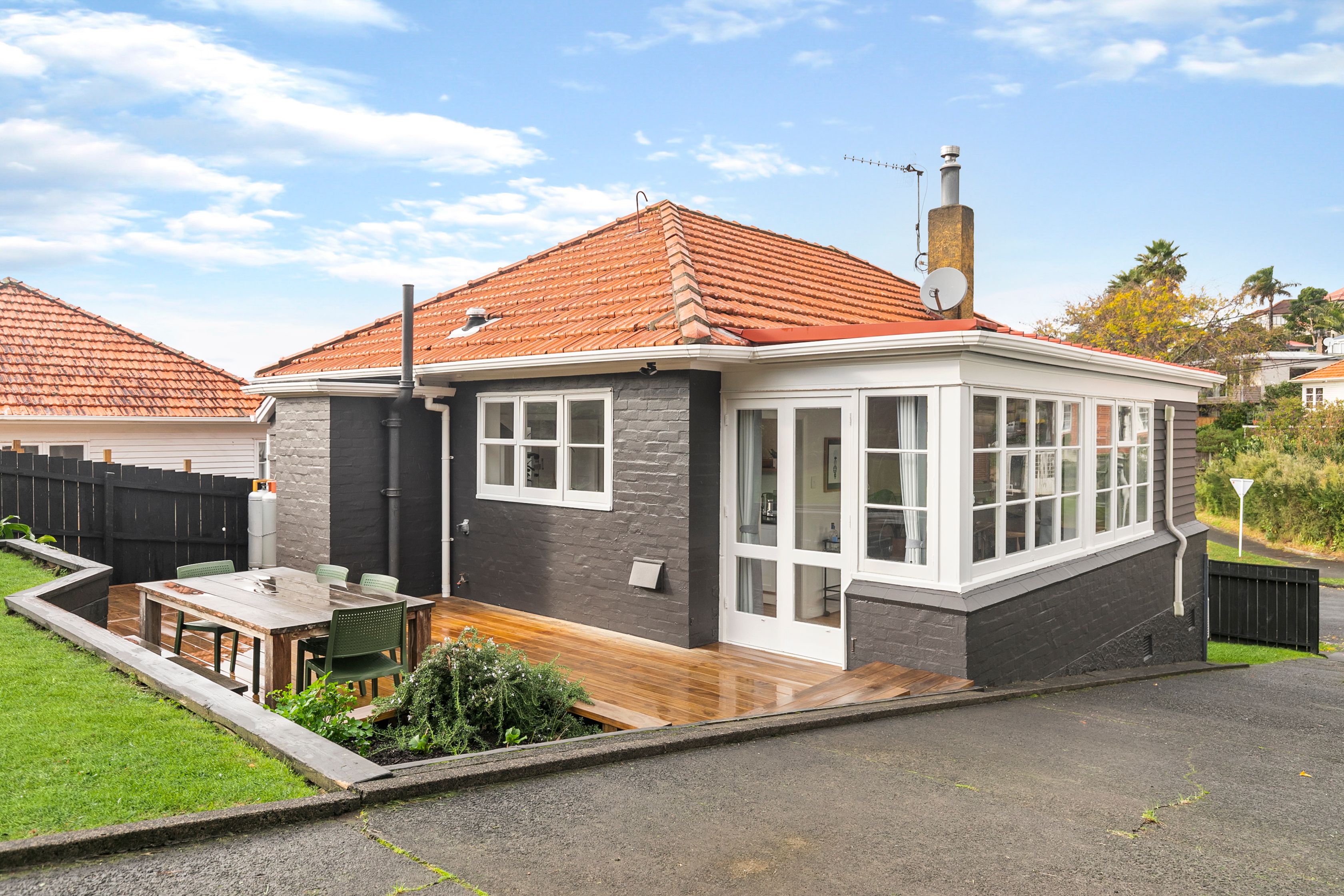 27 Konini Road, Greenlane, Auckland City 1051 - Sold House - Ray White ...