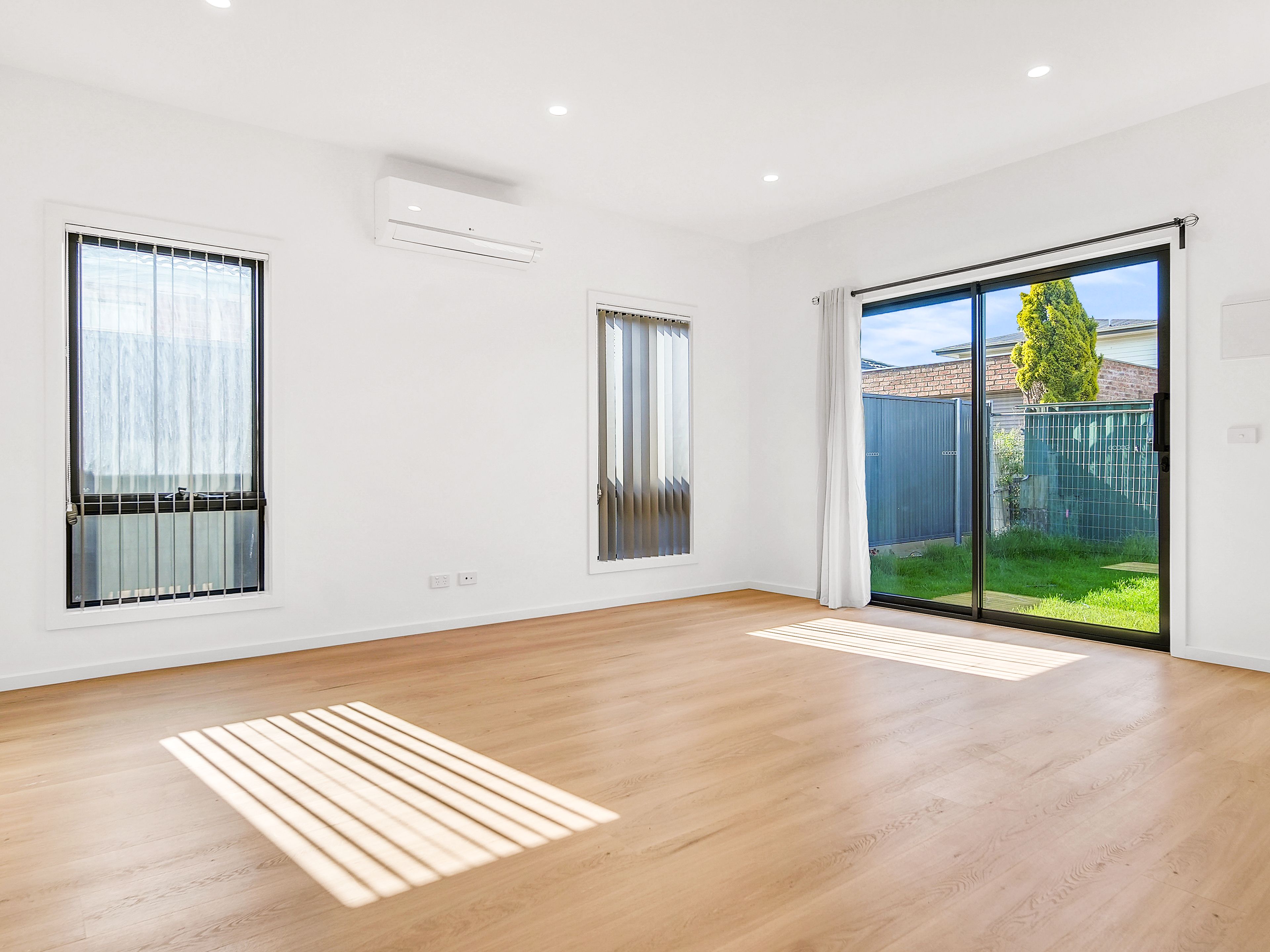 3/11B Ross Street, Dandenong, VIC 3175 - Apartment for Rent - Ray White ...