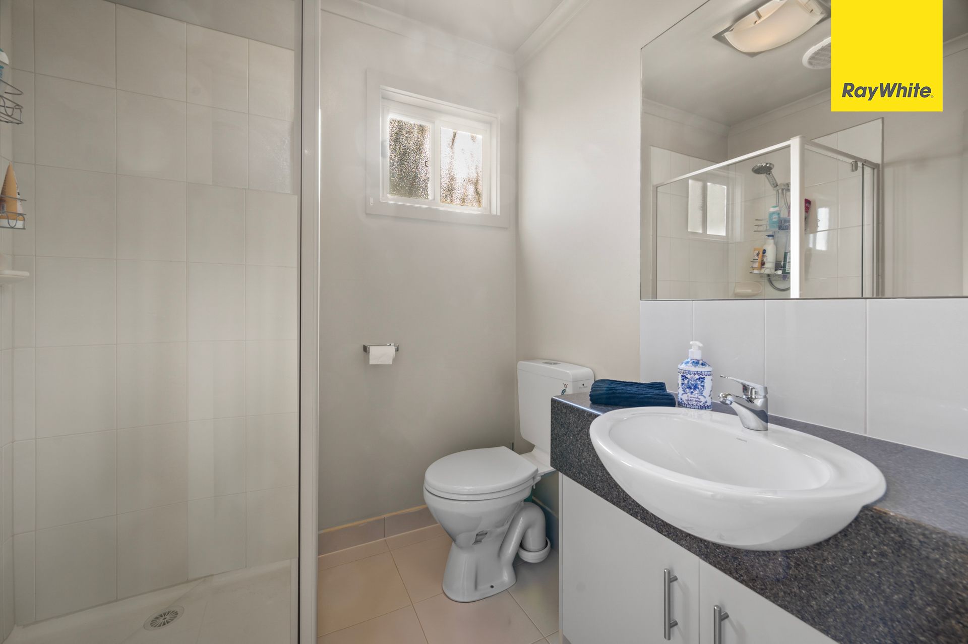 10 Kim Lane, HARKNESS, VIC 3337 - Sold Townhouse - Ray White Melton