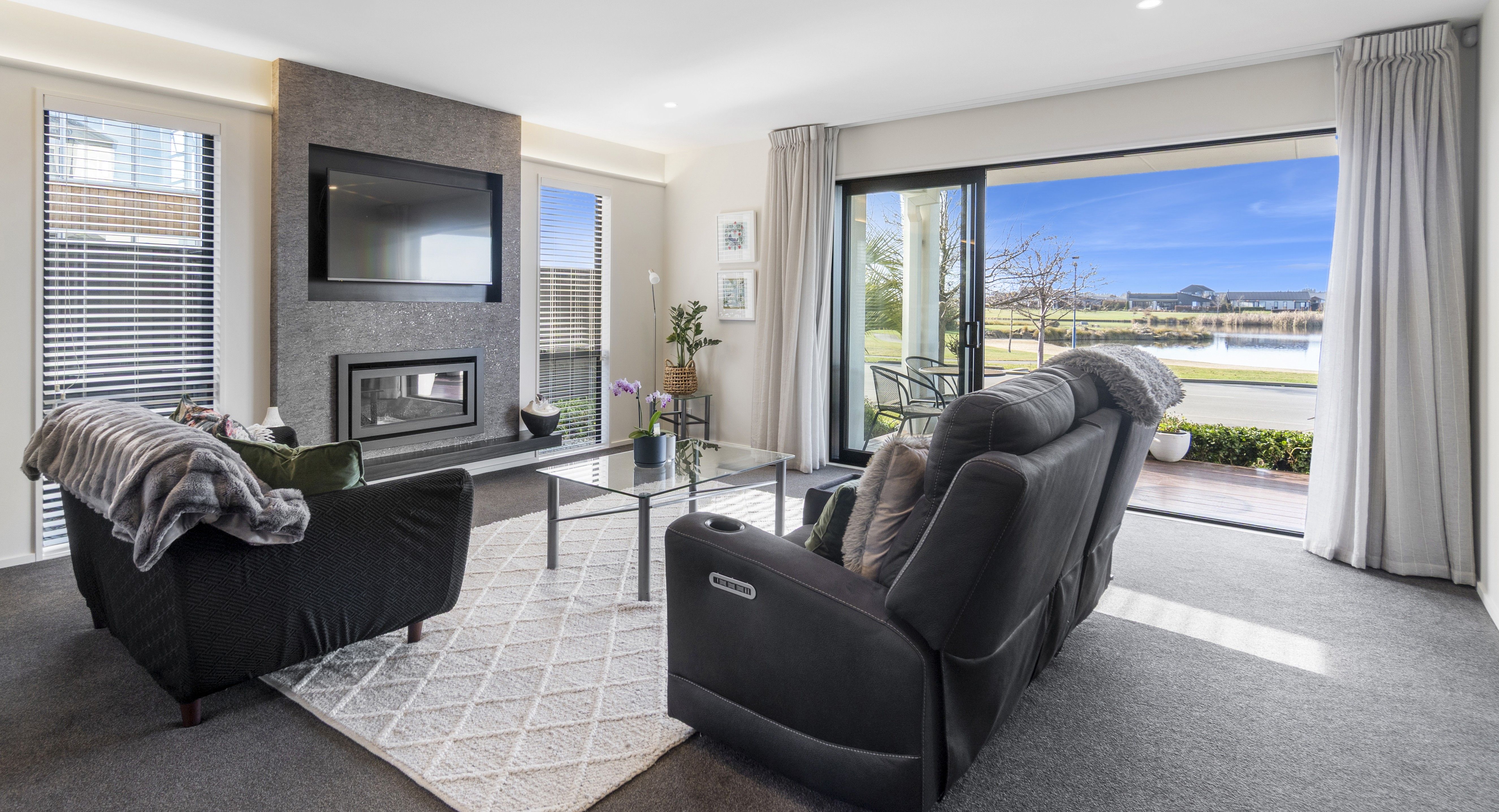 33 Lakeside Drive, Pegasus, Waimakariri District 7612 - Sold House ...