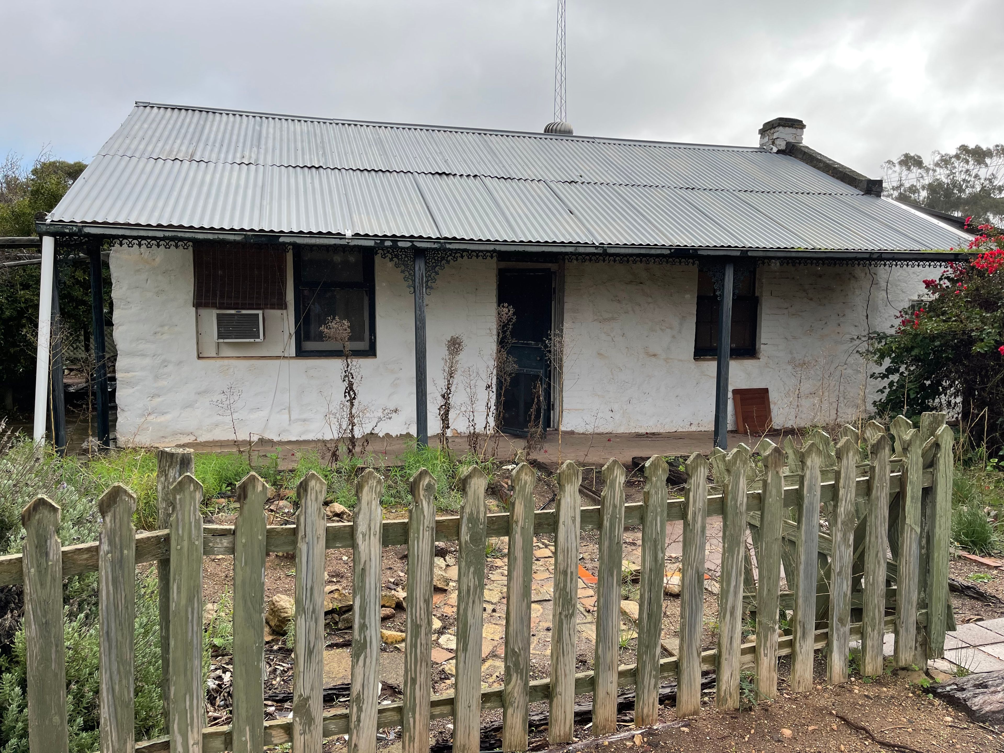 17 Burnside Terrace, Moonta Mines, SA 5558 - Sold House - Ray White ...