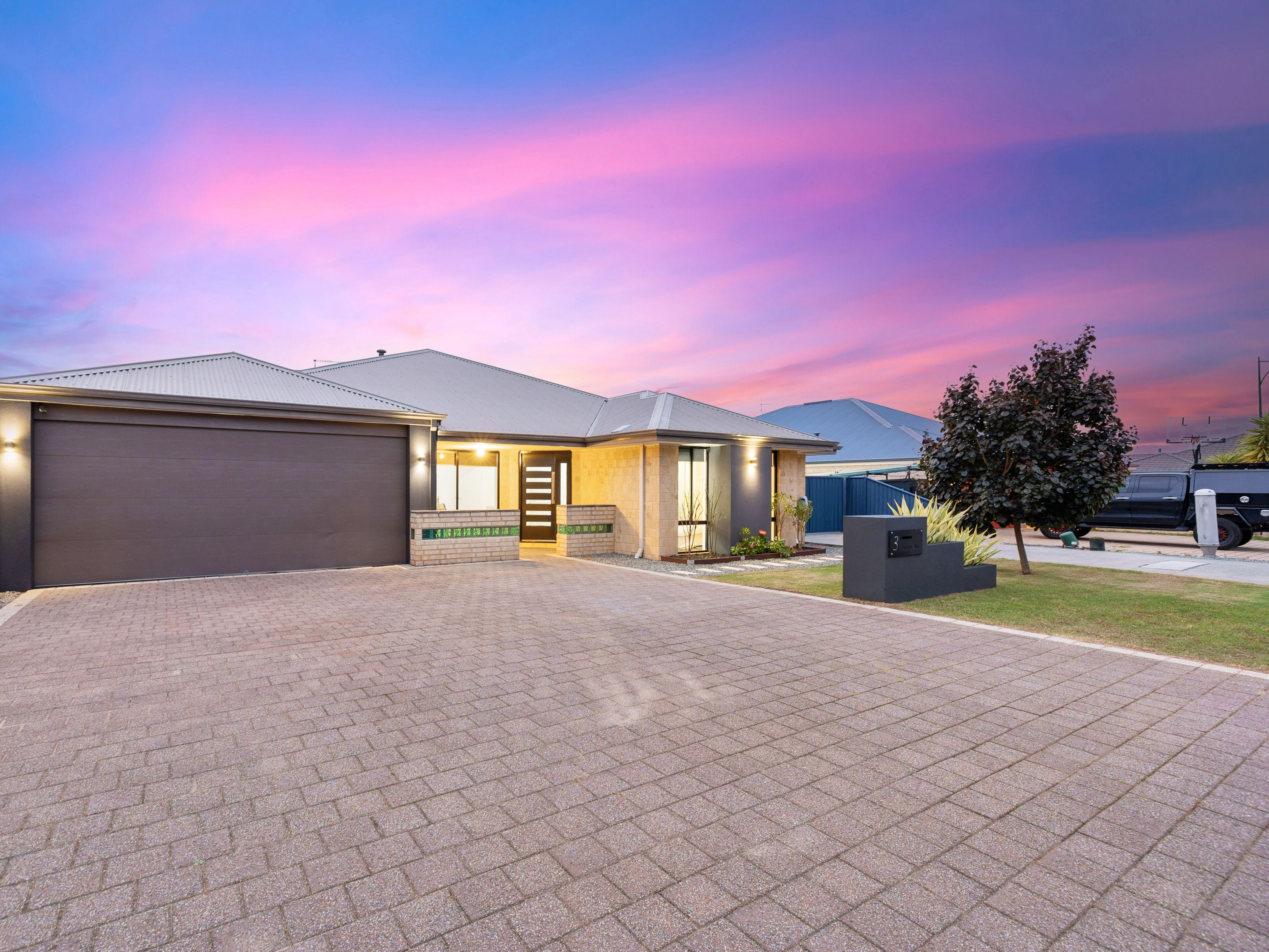3 Plaistowe Boulevard, Byford, WA 6122 - Sold House - Ray White South Perth