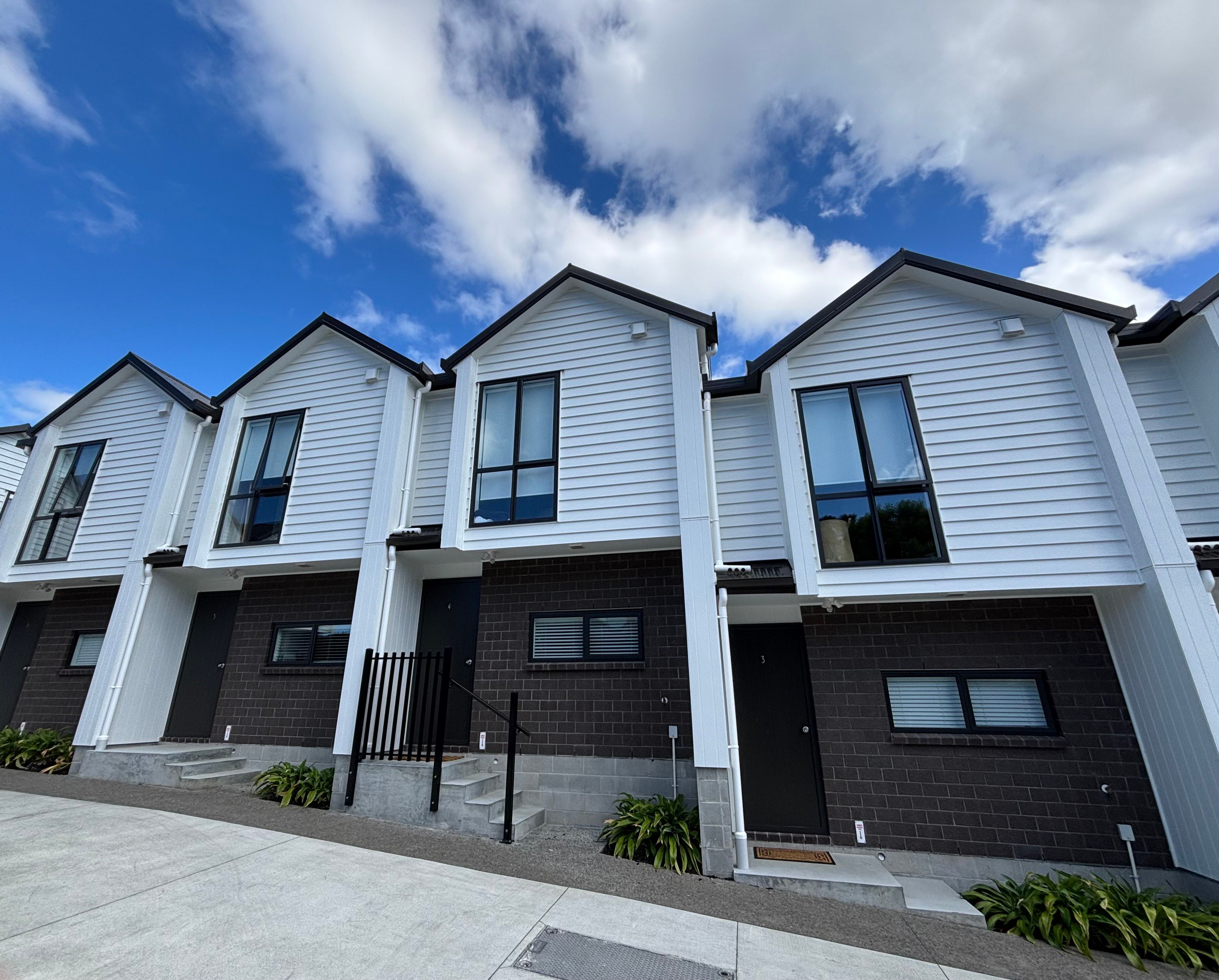 Ray White Taylor Rentals