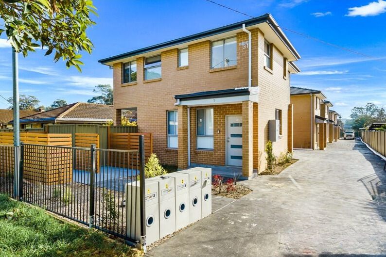 1/31 Adelaide Street, Oxley Park, NSW 2760 - Leased Townhouse - Ray ...