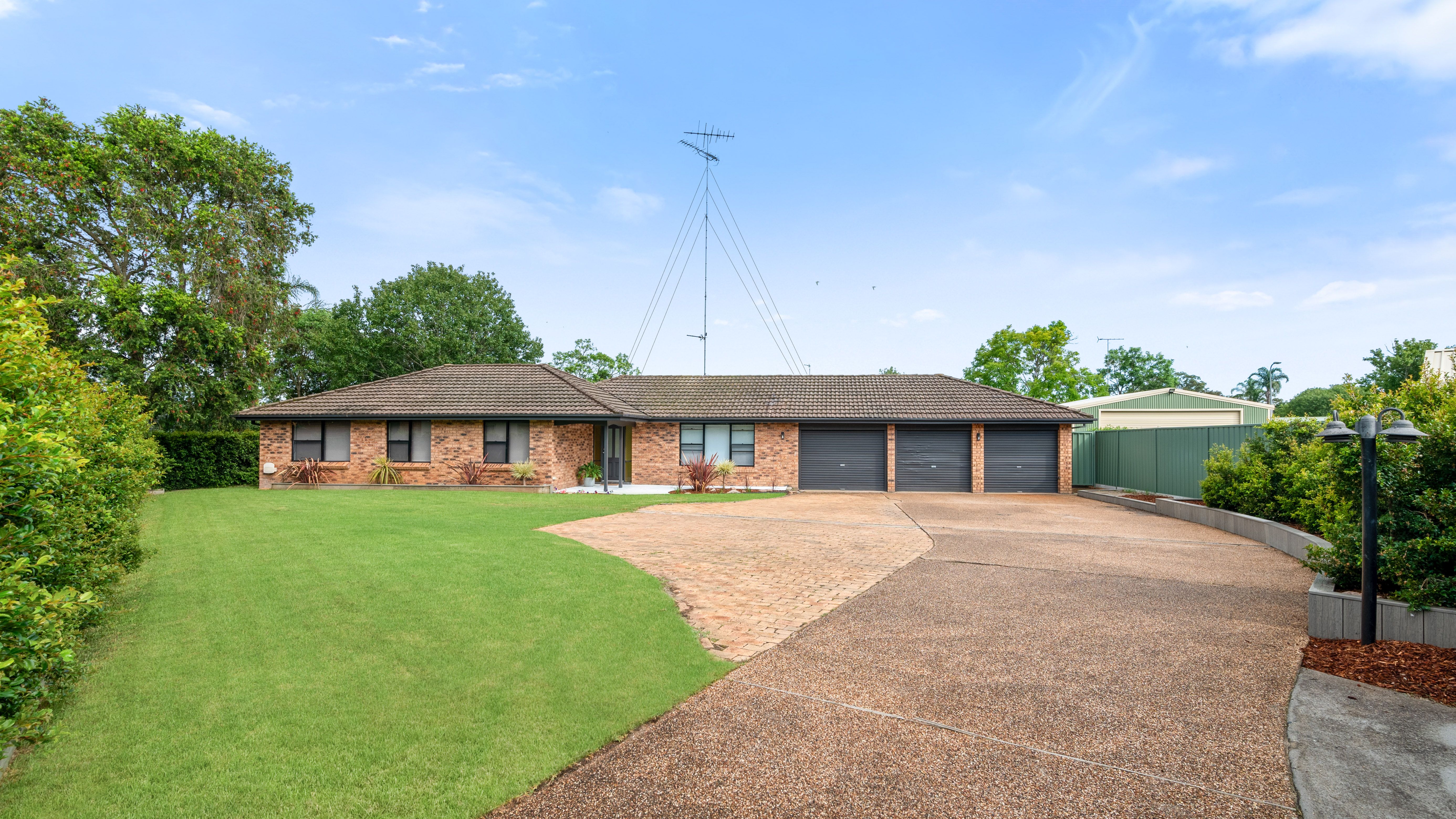 7 Dawson Avenue, Camden South, NSW 2570 - Sold House - Ray White ...