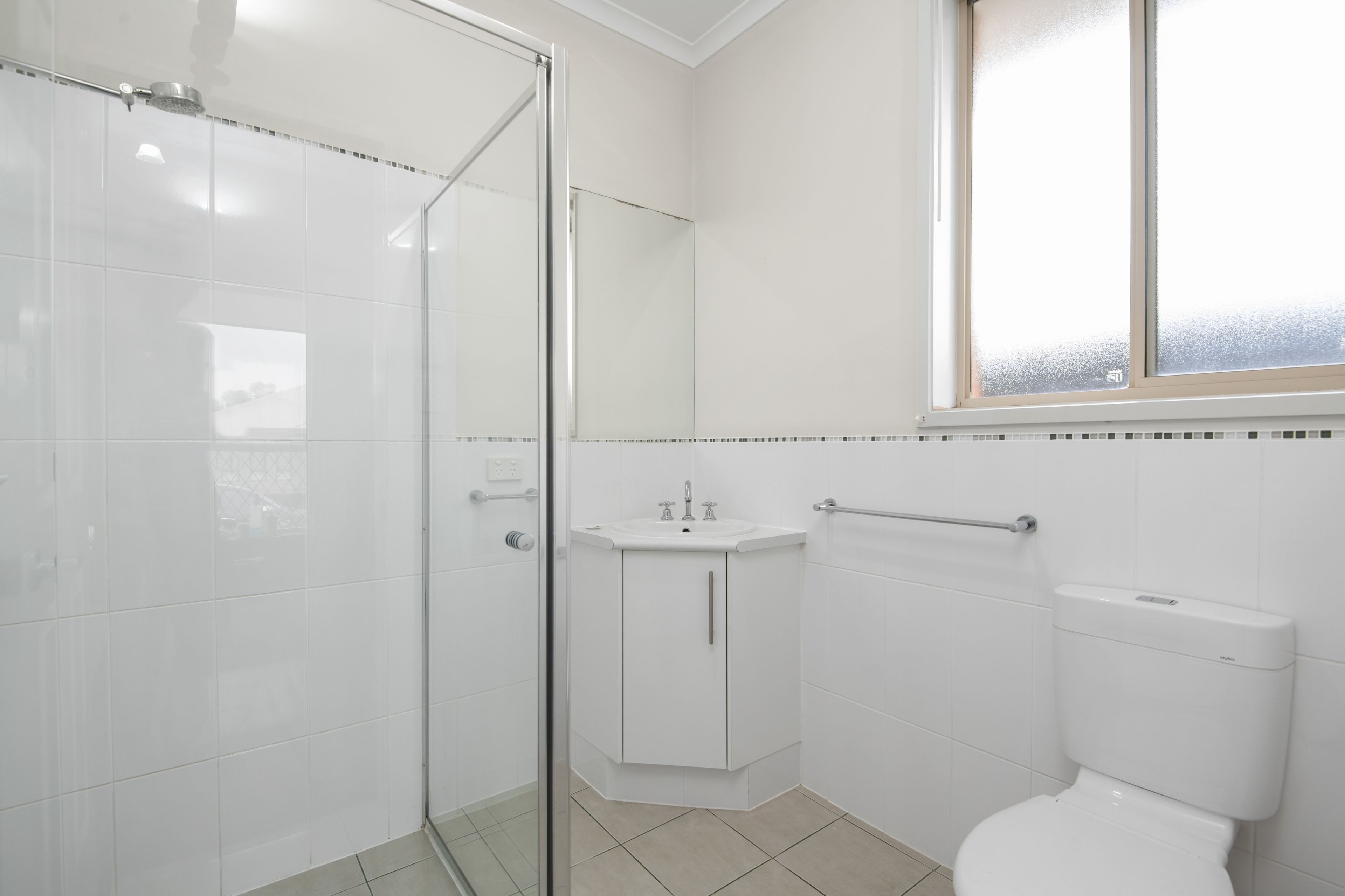 8 Rushton Court, Littlehampton, SA 5250 - House for Rent - Ray White ...