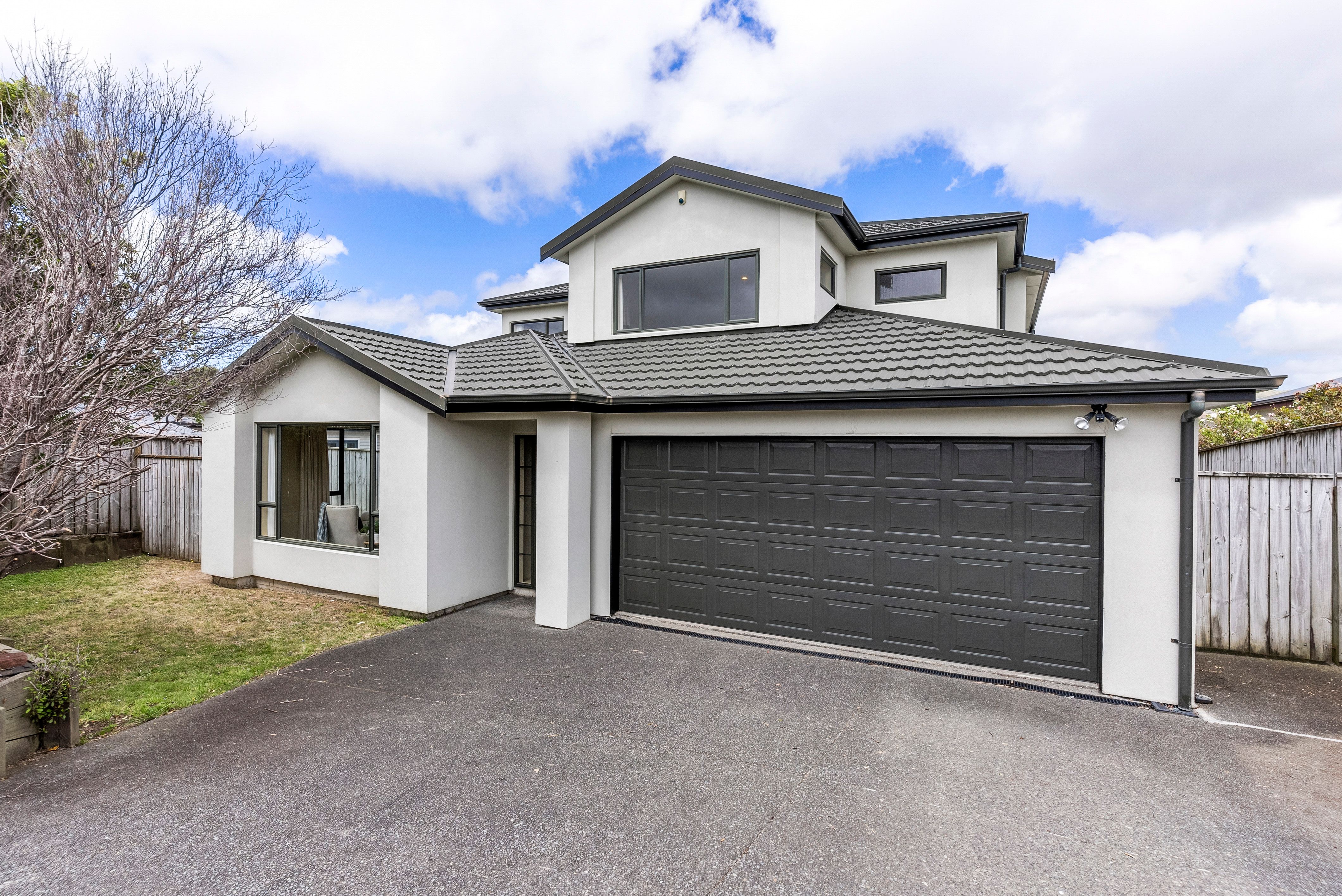 16 Greenstone Place, Aotea, Porirua City 5024 - Sold House - Ray White ...