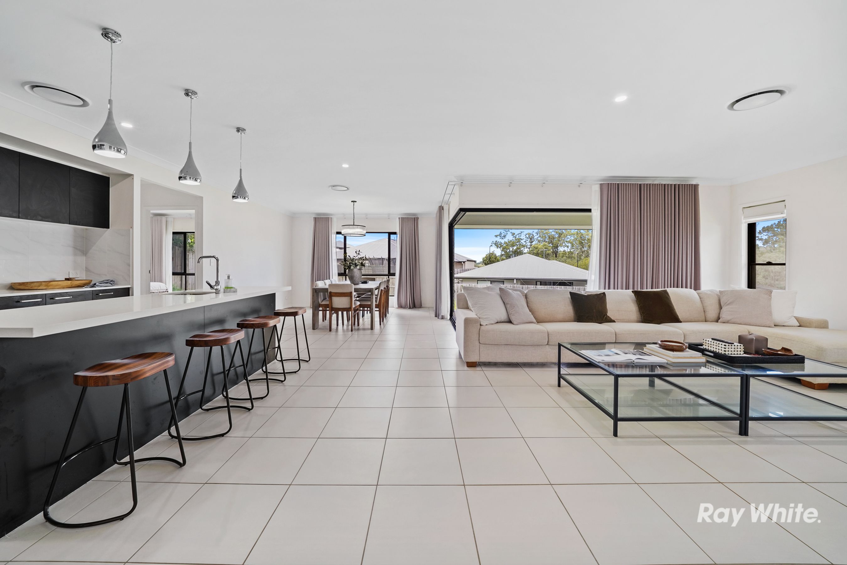 7 Gould Court, Bahrs Scrub, QLD 4207 - House for Sale - Ray White ...