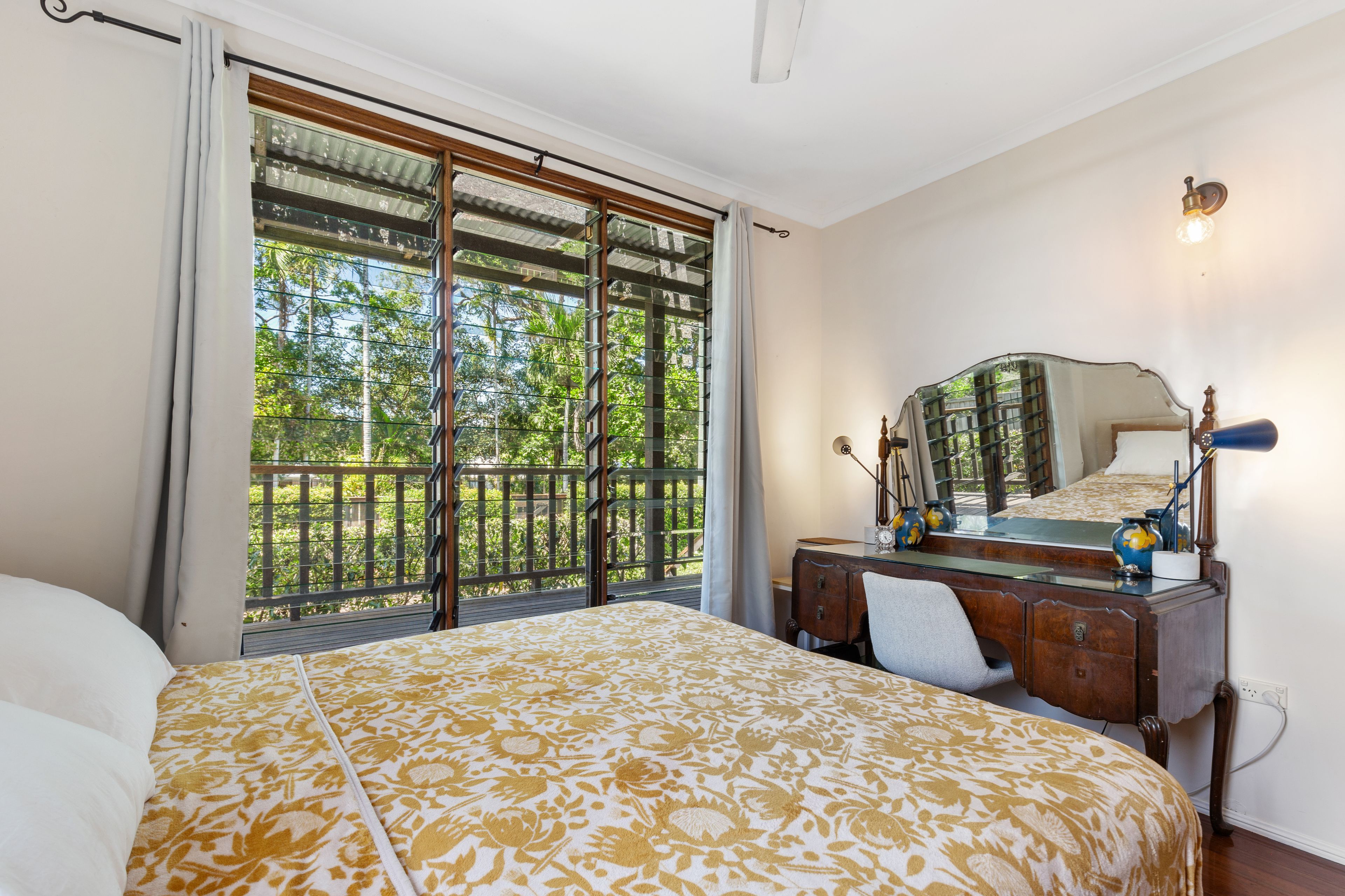 25 Nautilus Street, Port Douglas, QLD 4877 - Sold House - Ray White ...