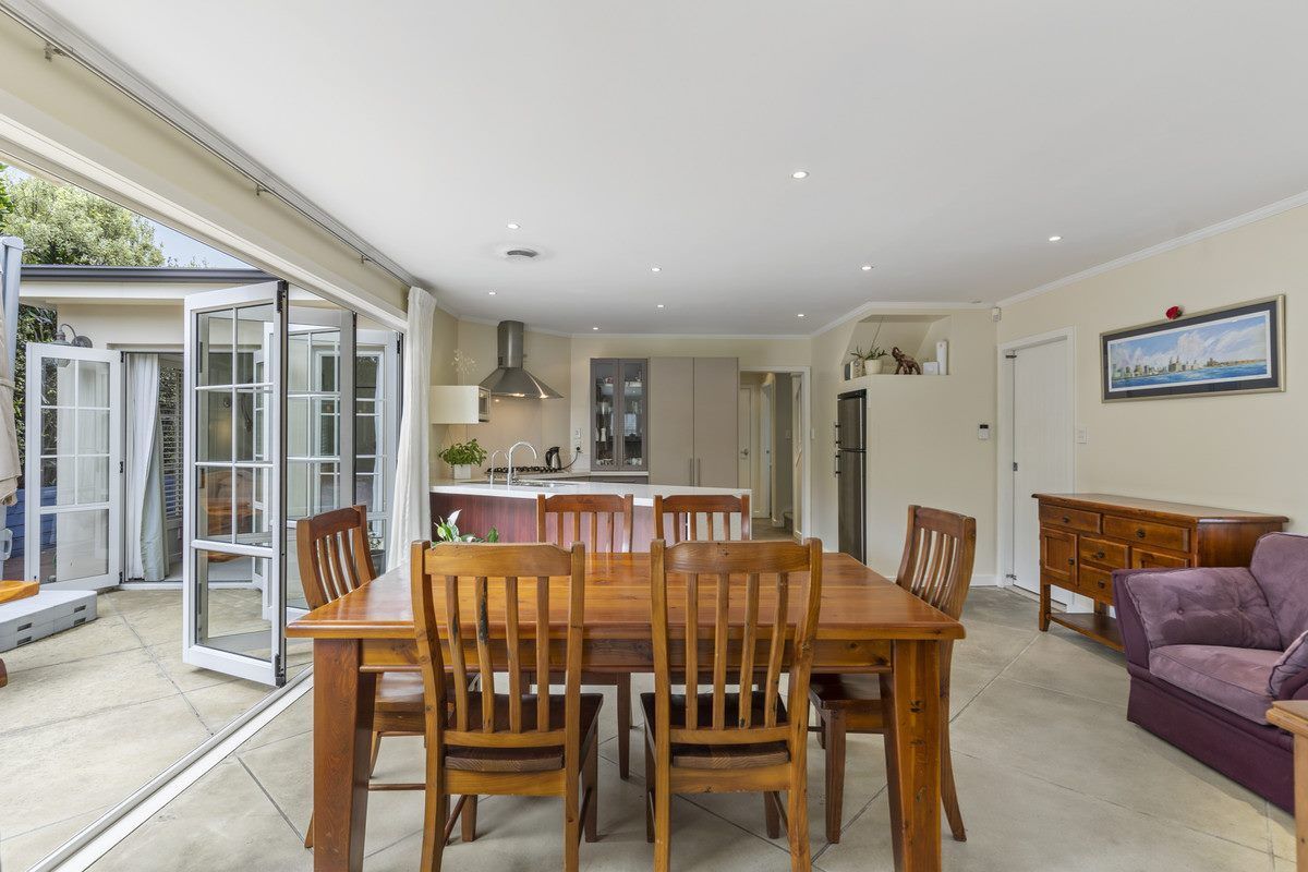 18A Clarke Road, Onehunga, Auckland City 1061 - House for Sale - Ray ...