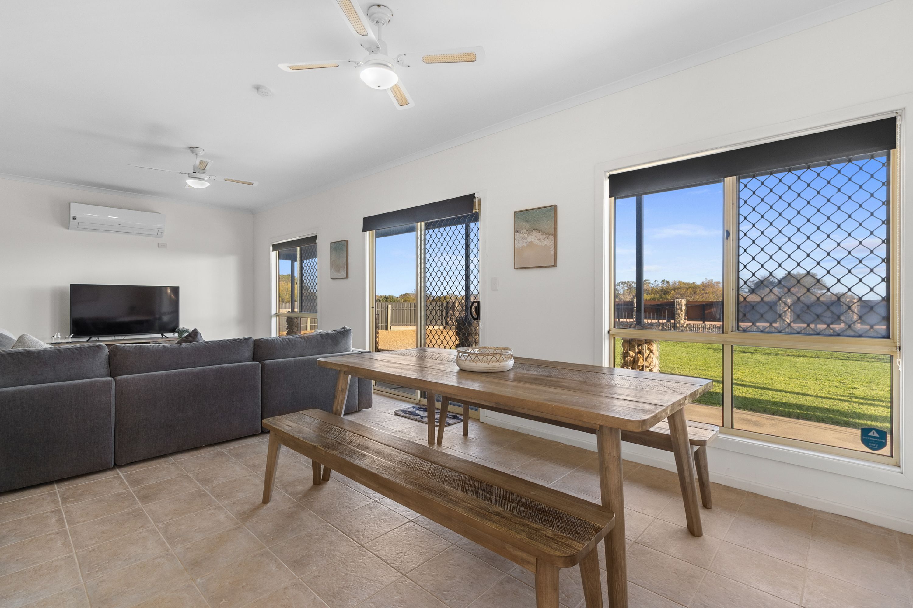 137 The Esplanade, Thompson Beach, SA 5501 - Sold House - Ray White ...