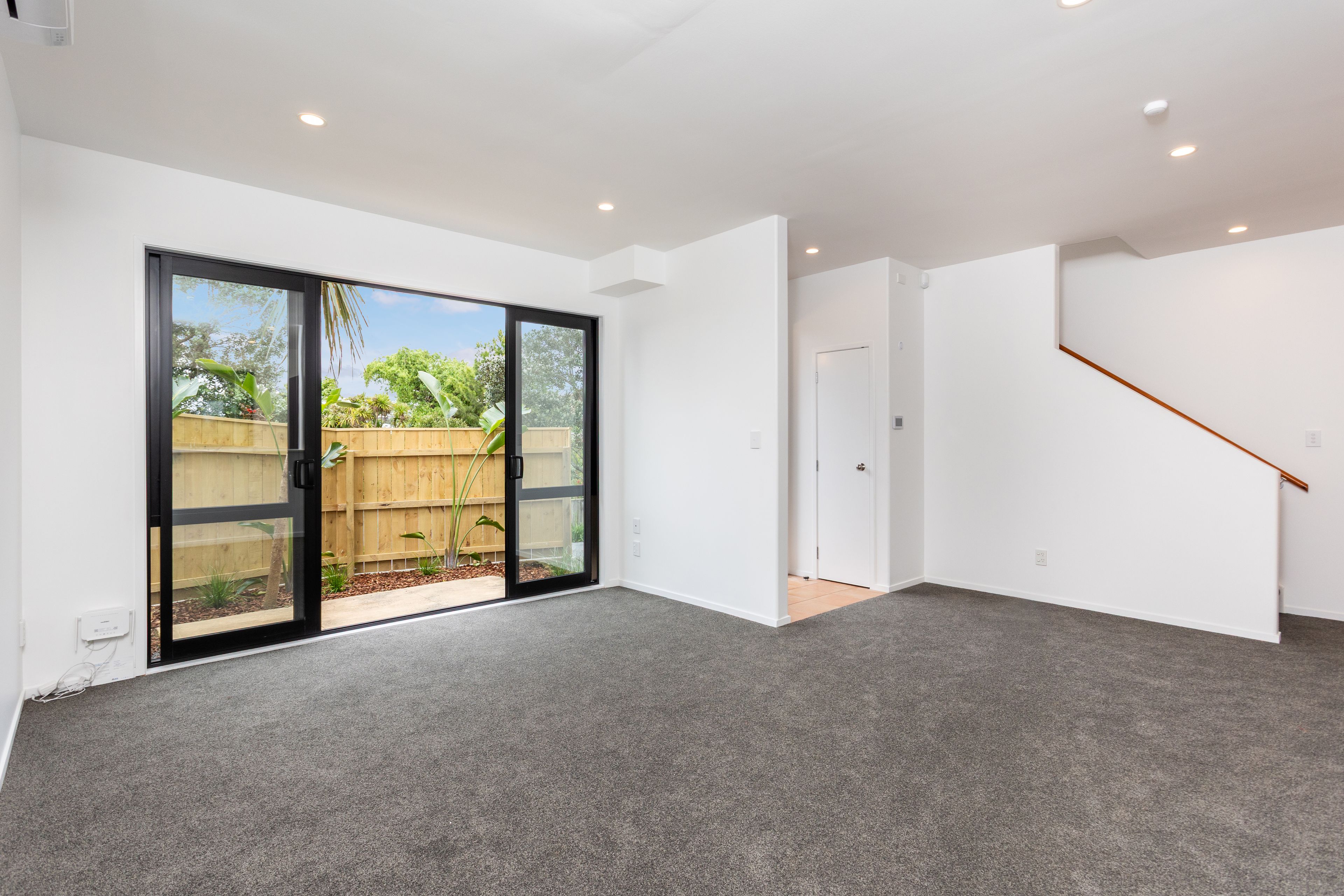 1/69 Target Road, Totara Vale, North Shore City 0629 - Sold Townhouse ...