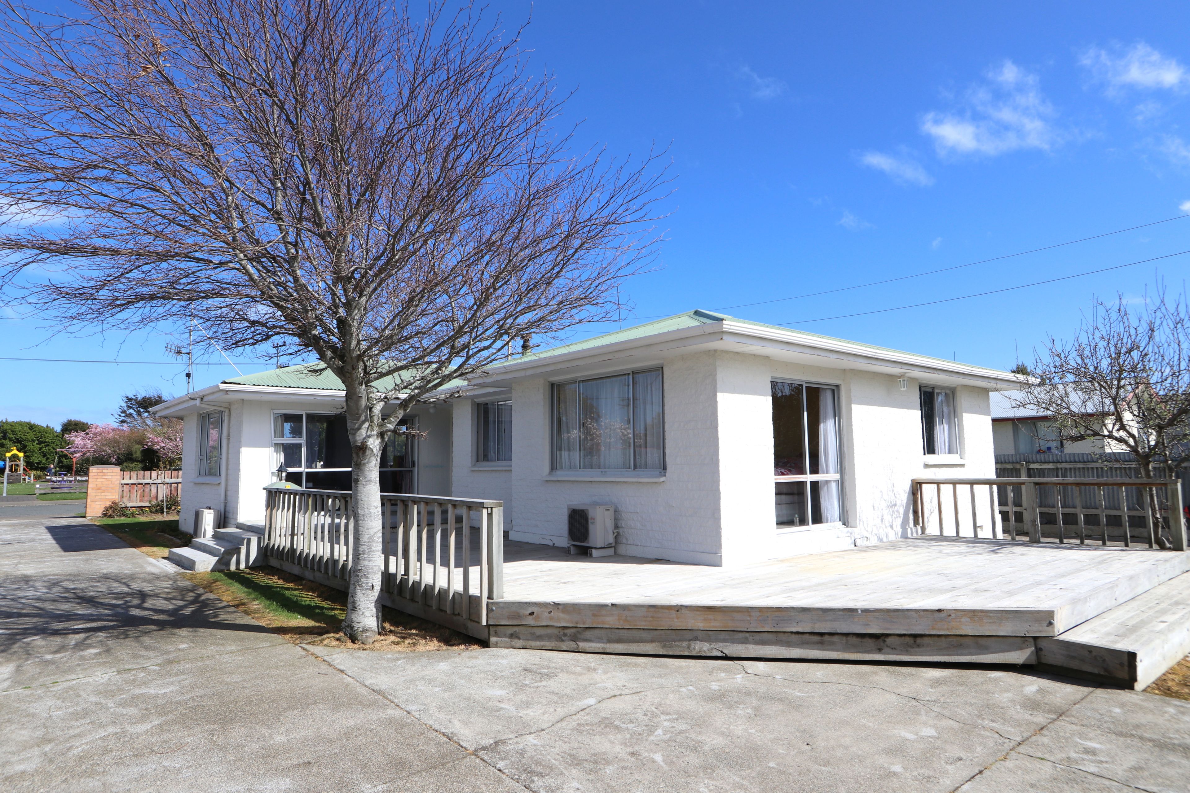 100 Dipton Street, Kingswell, Invercargill 9812 - Sold House - Ray ...