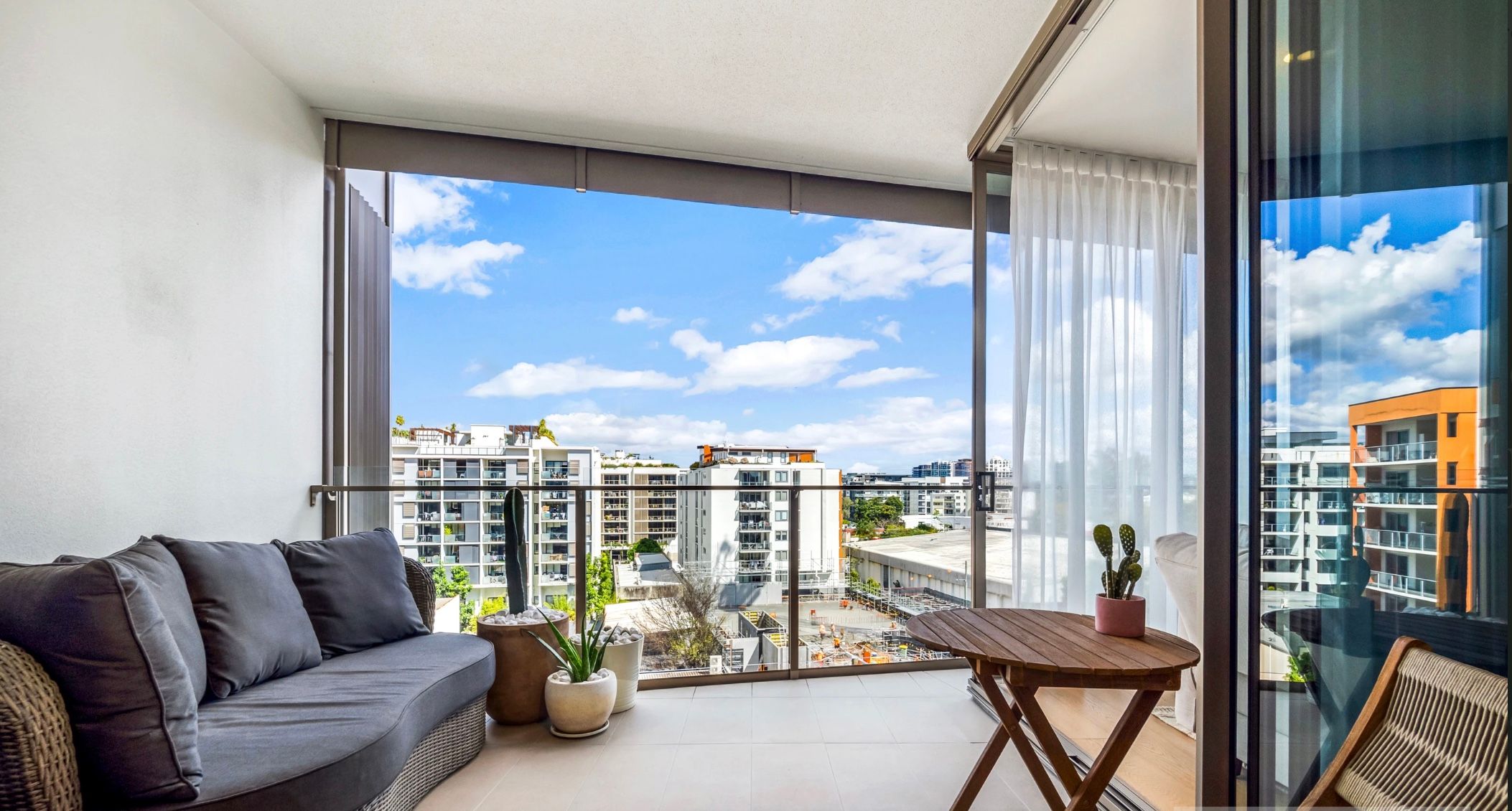 30204/9 Pidgeon Close, West End, QLD 4101 - Unit for Rent - Ray White ...