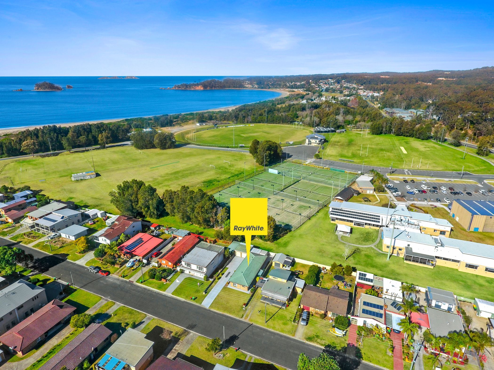 22 Catlin Avenue, Batemans Bay, NSW 2536 - Sold House - Batemans Bay ...