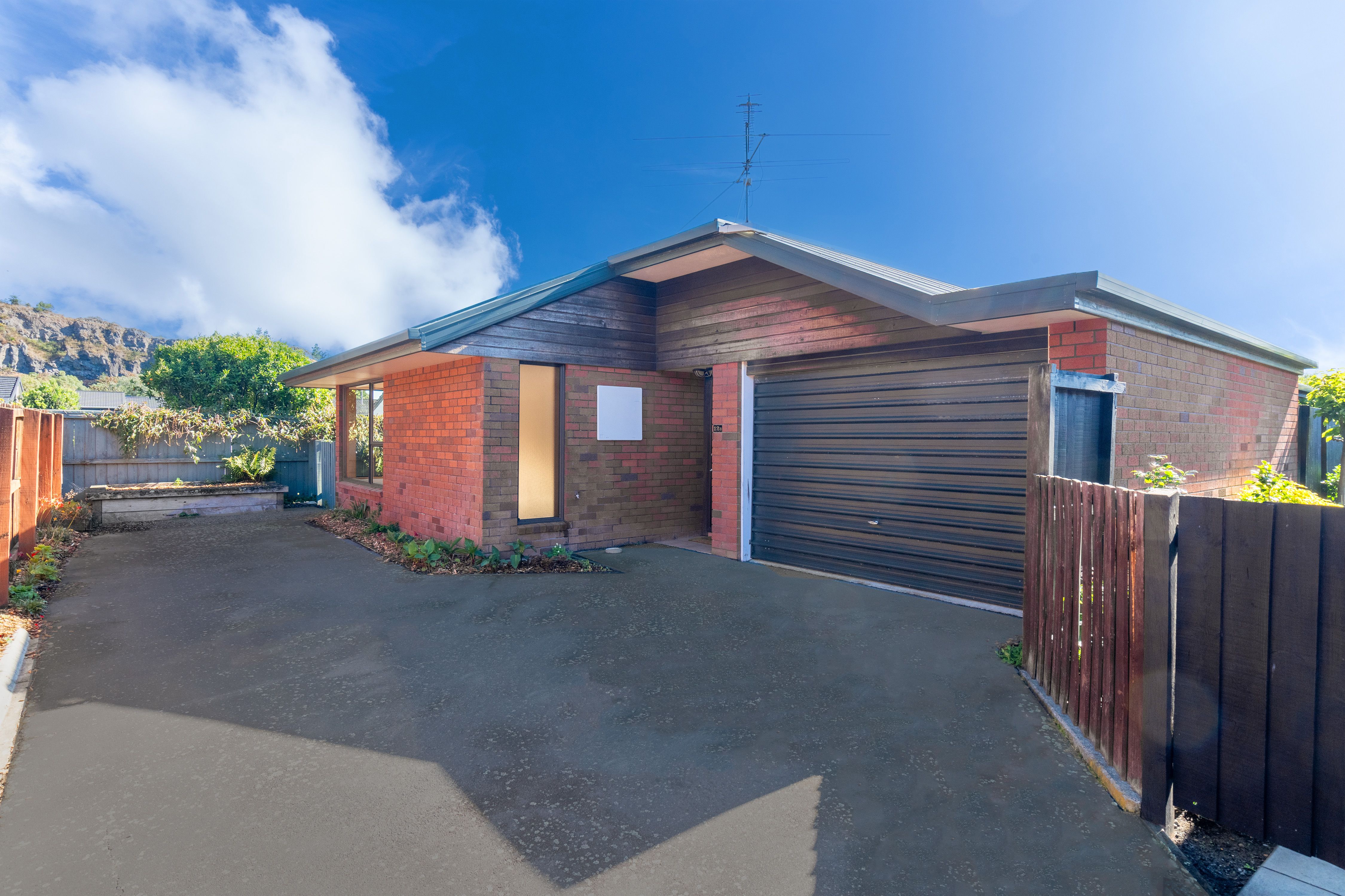 12b Taupata Street, Redcliffs, Christchurch City 8081 - Sold House ...