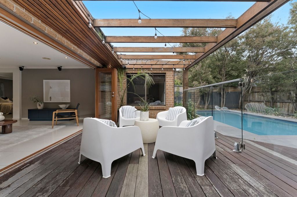 18 Barker Street, Cheltenham, VIC 3192 - Sold House - Ray White Sandringham