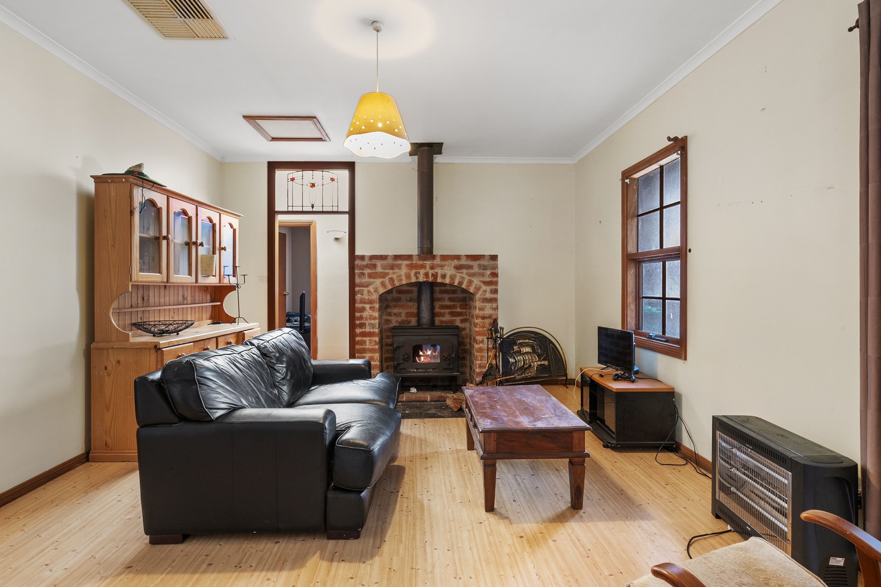 7 Thomas Street, Yankalilla, SA 5203 - Sold House - Ray White Normanville