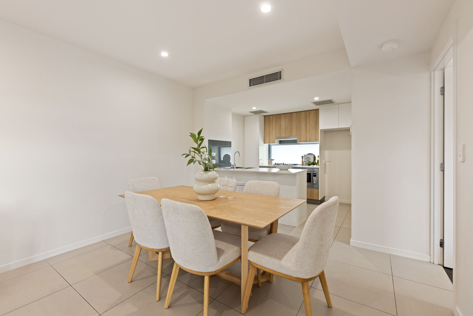 11/27 York Street, Indooroopilly, QLD 4068 - Sold Unit - Ray White ...