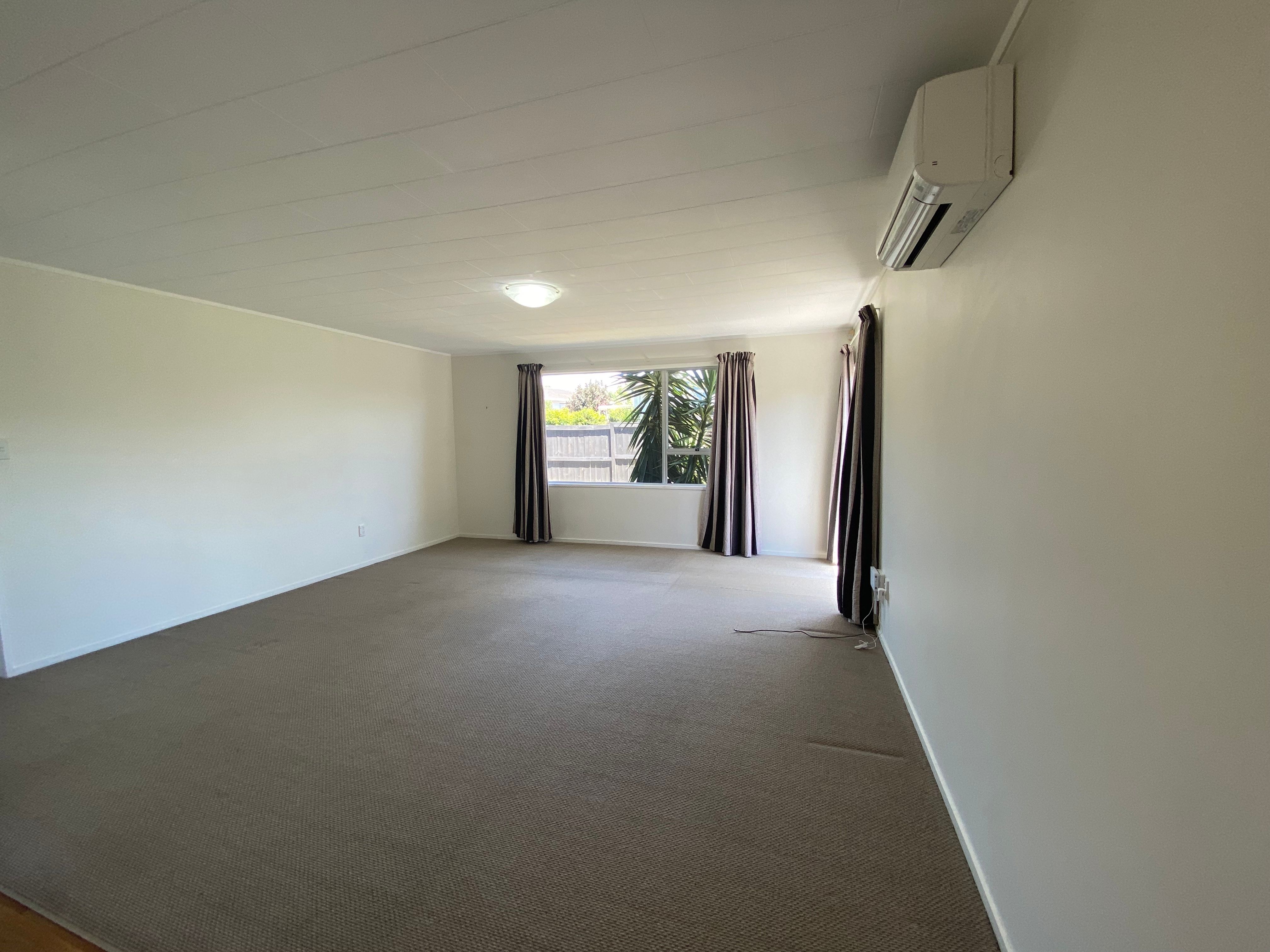 2 Blanche Way, Half Moon Bay, Manukau City 2012 - Leased House - Ray ...