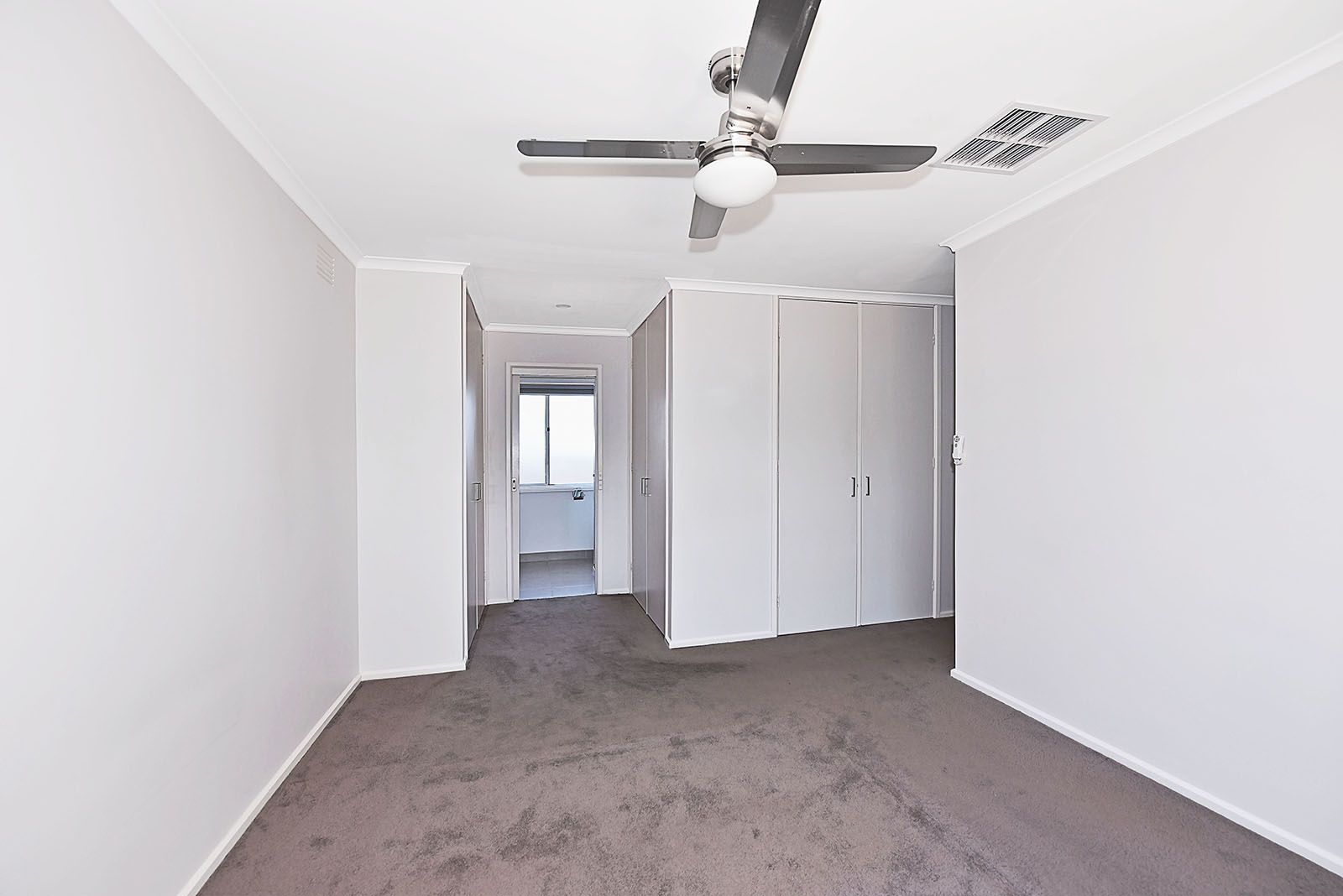 12 Mullock Road, Diggers Rest, VIC 3427 - House for Rent - Ray White ...