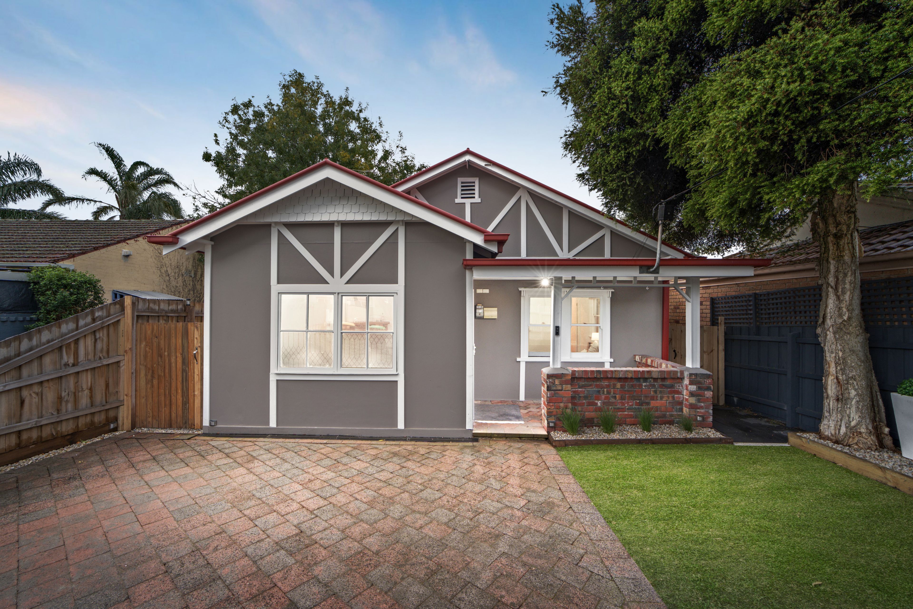 Ray White The Bayside Group